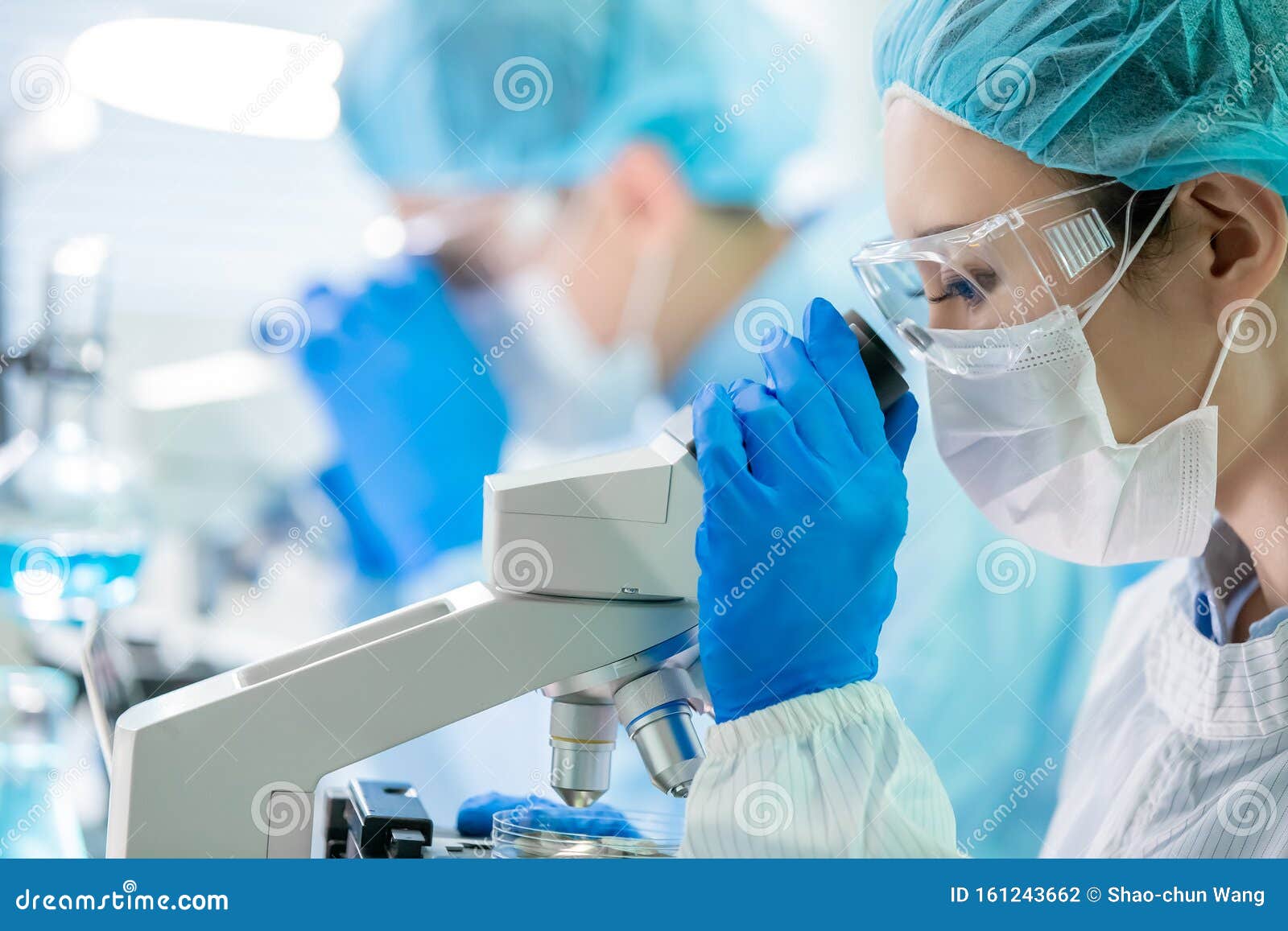 Asian Scientist Use Microscope Stock Photo - Image of laboratory ...