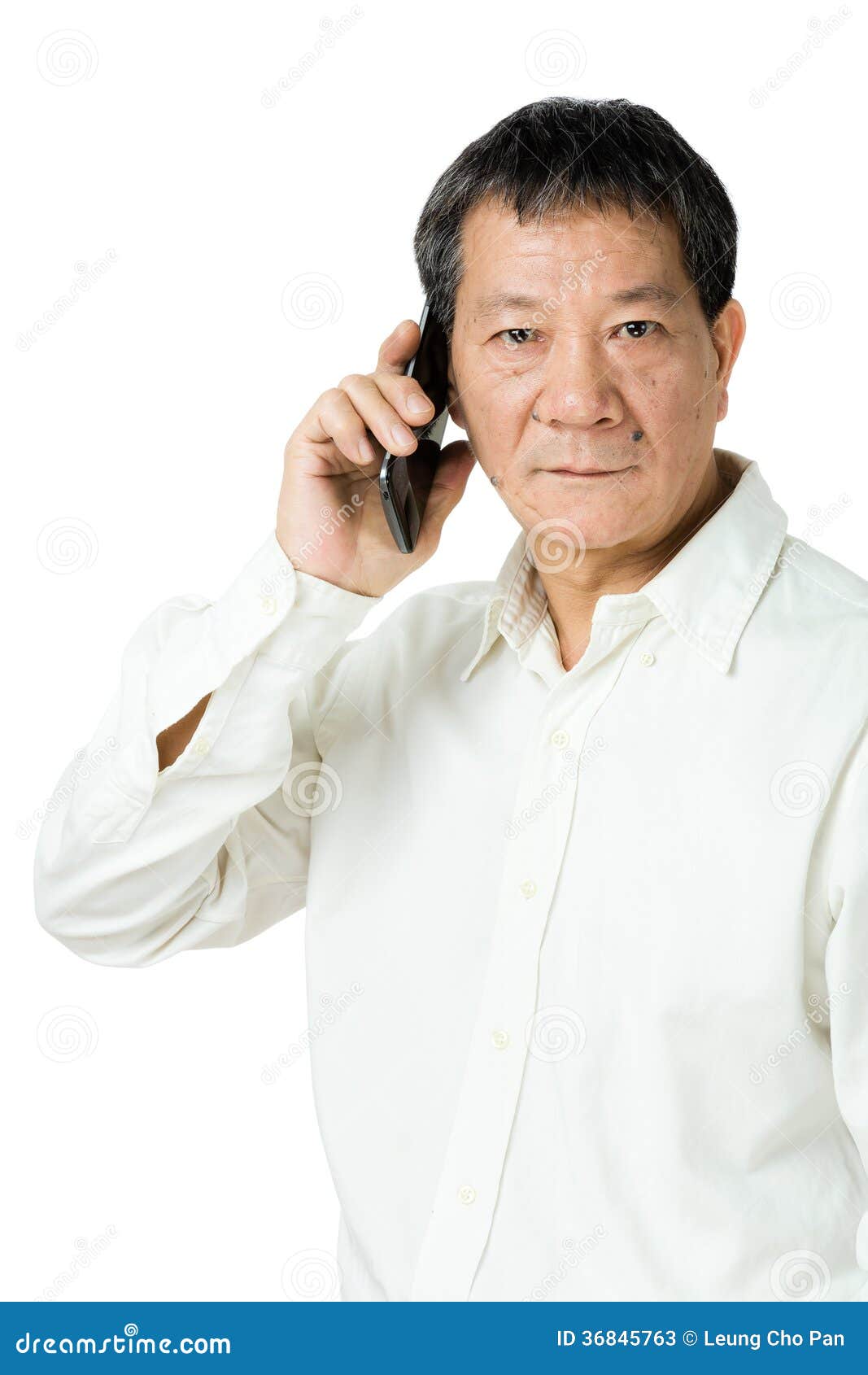 Asian Senior Man Using Mobile Stock Image - Image of posed, aging: 36845763