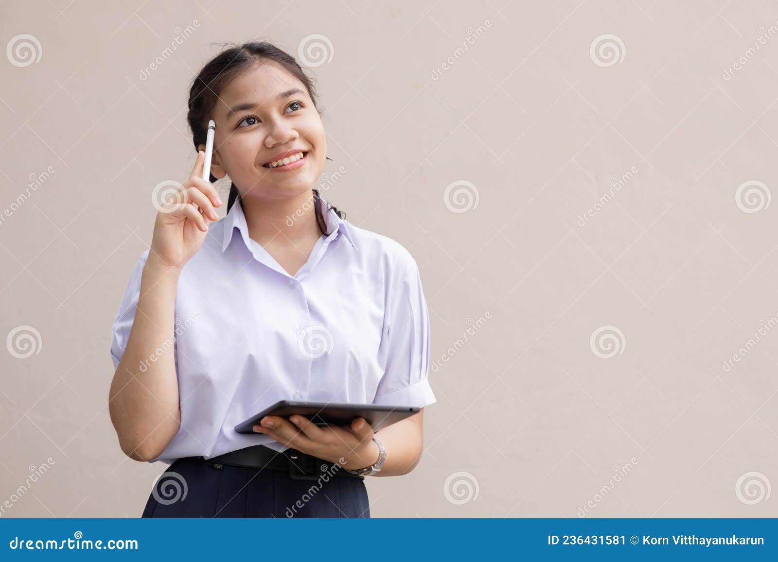 Asian Student Happy Smile Thinking for New Idea and Creative Posture ...