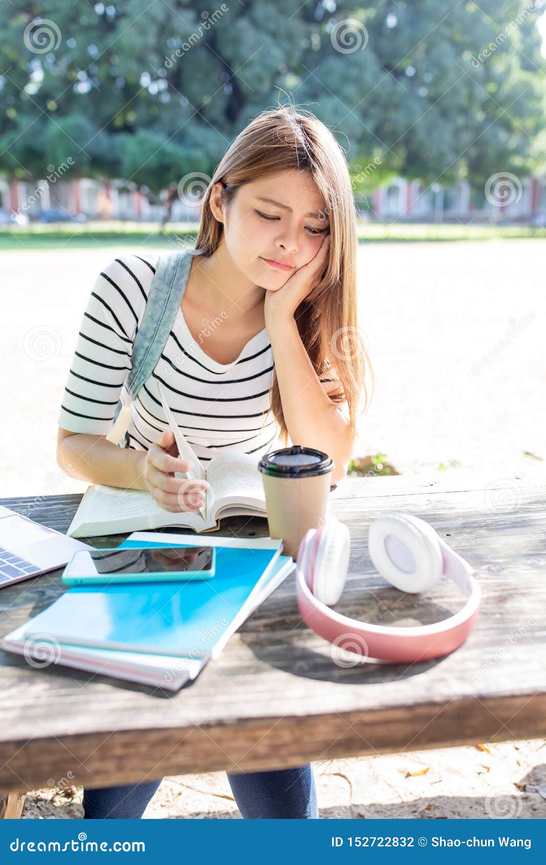 Asian student study hard stock photo. Image of mobile - 152722832