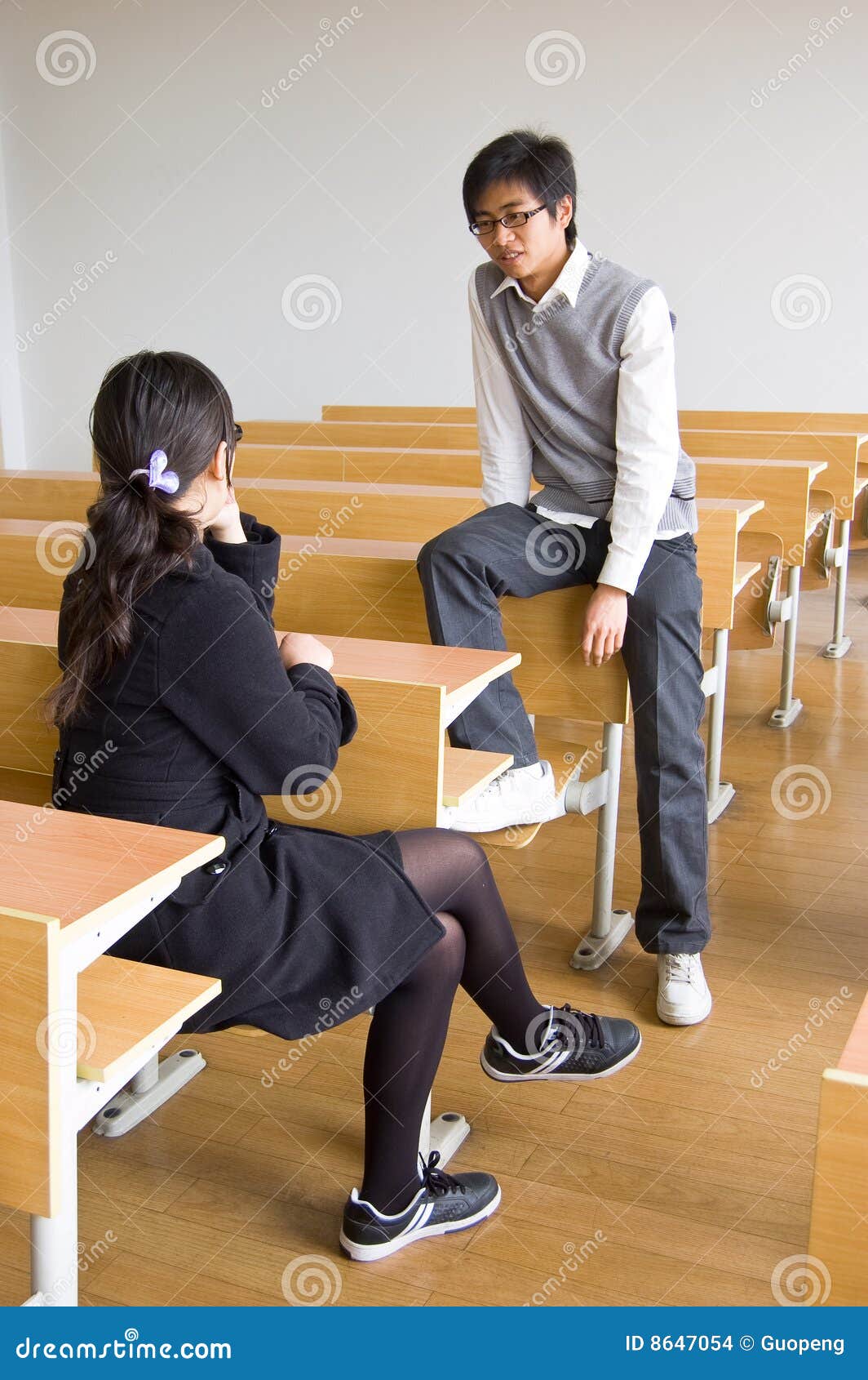 Asian university students stock photo. Image of discussion - 8647054