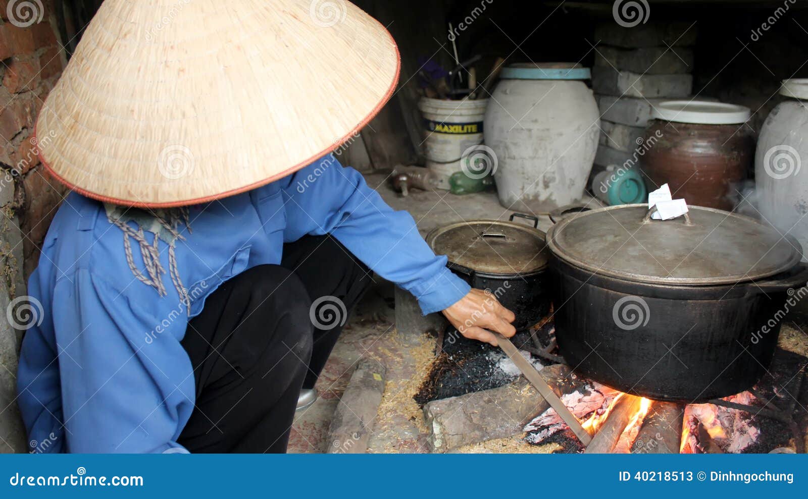 Asian Woman Boiling Rice Cake Editorial Stock Photo - Image of food ...