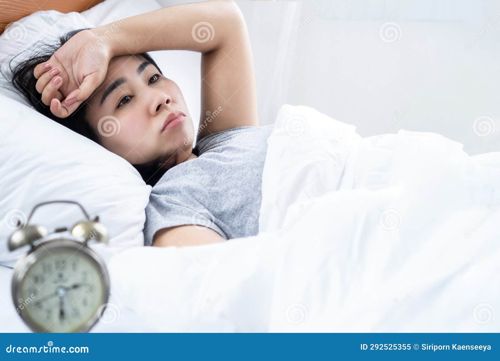 Asian Woman with Mental Health Problem Over Thinking, Sleeping Problem ...