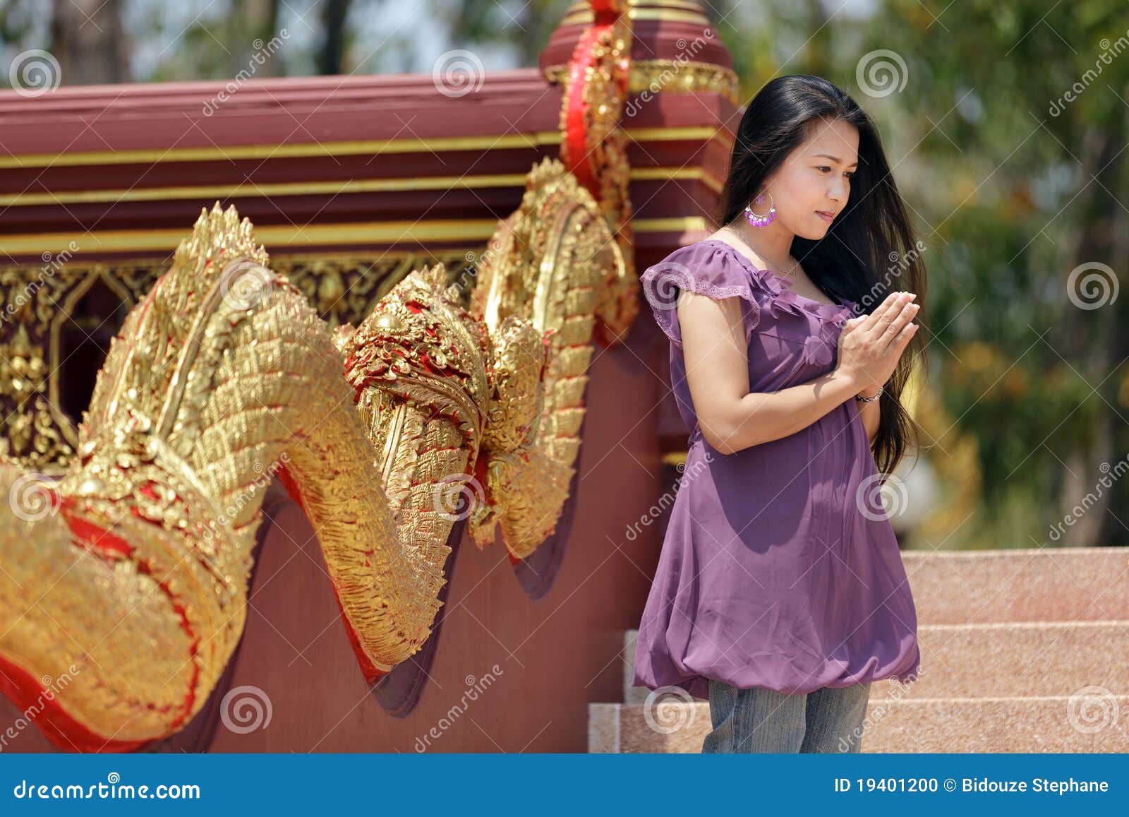 Asian woman praying stock photo. Image of religion, buddha - 19401200