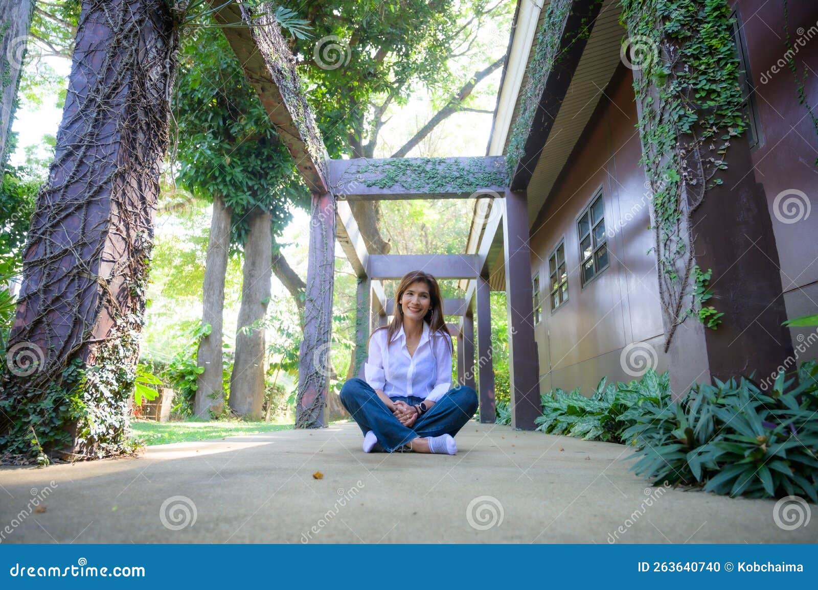 Asian Woman Wearing White Shirt in the Park Stock Photo - Image of ... Asian Woman Wearing White Shirt in the Park Stock Photo - Image of ...
