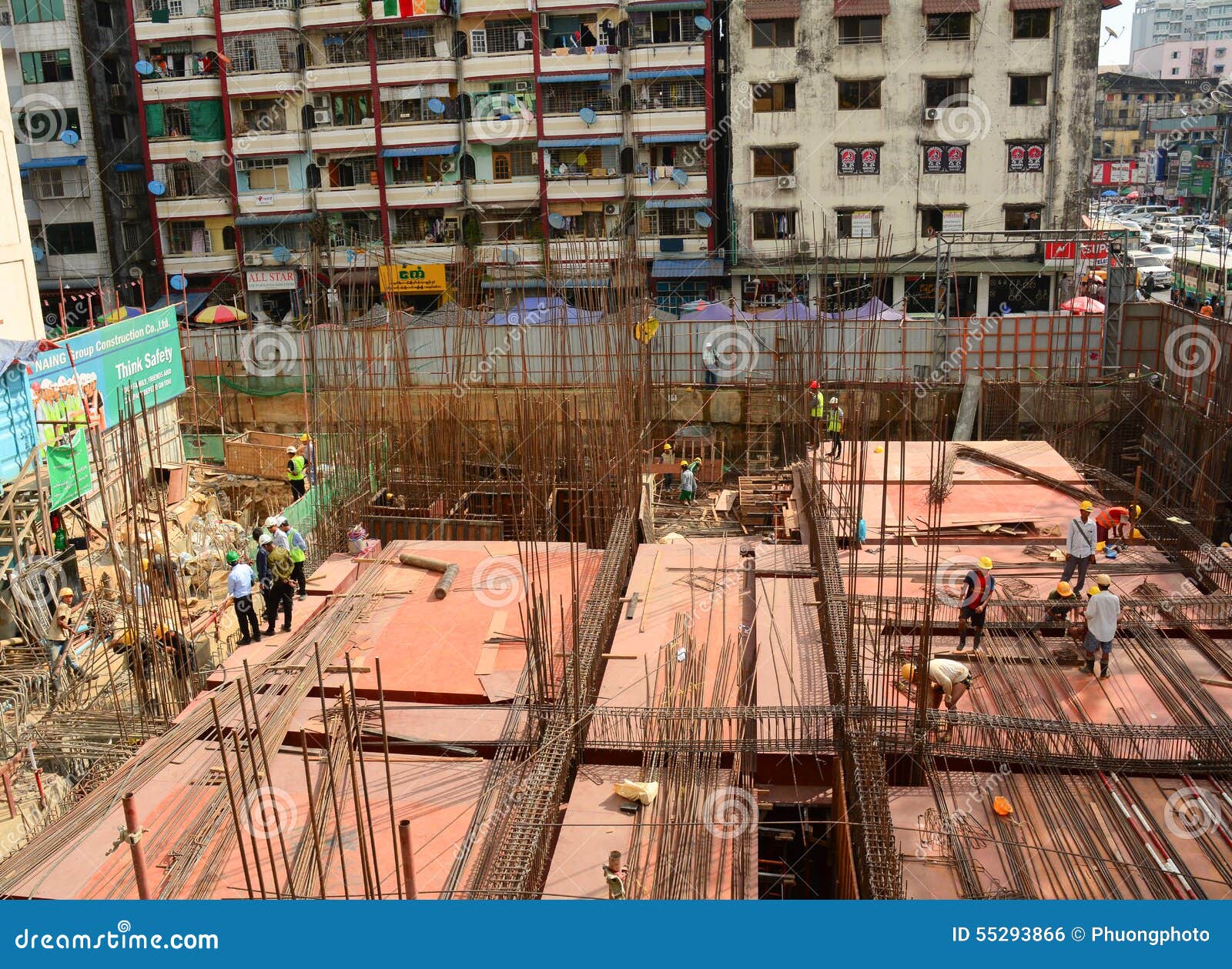 Asian Workers Working at the Construction Site Editorial Photo - Image ...