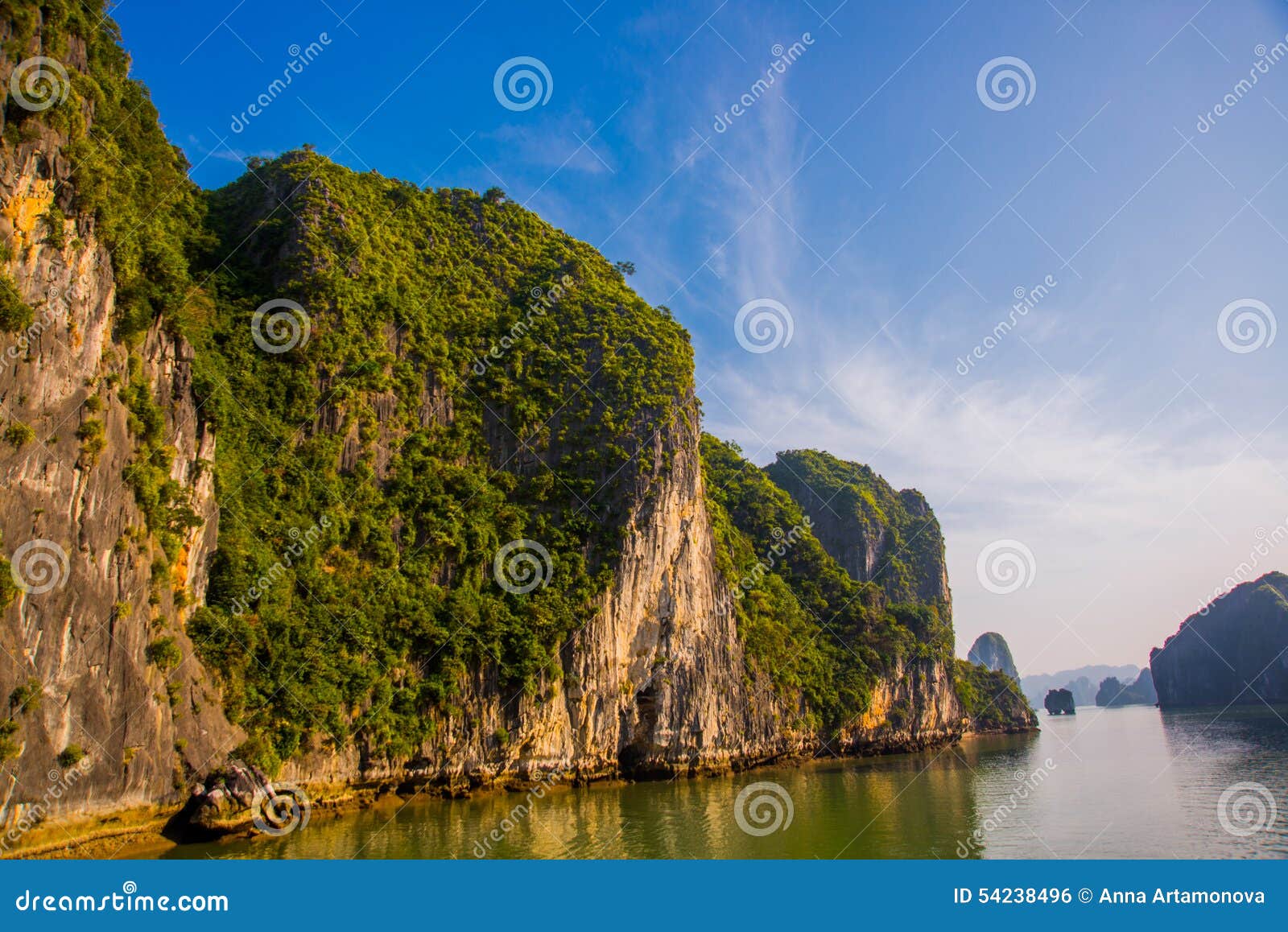 Asien, Land Von Vietnam Berge Stockfoto - Bild von wandern, reflexion ...