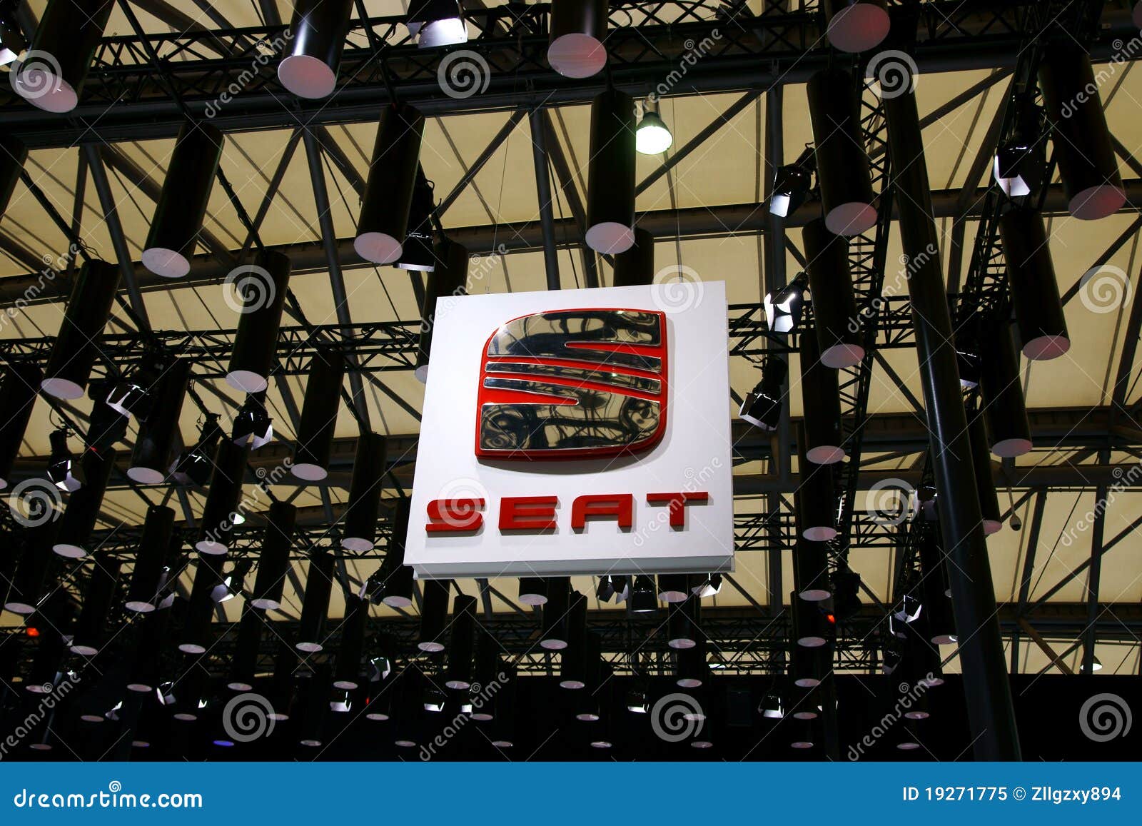 Asiente la insignia imagen editorial. Imagen de moderno - 19271775