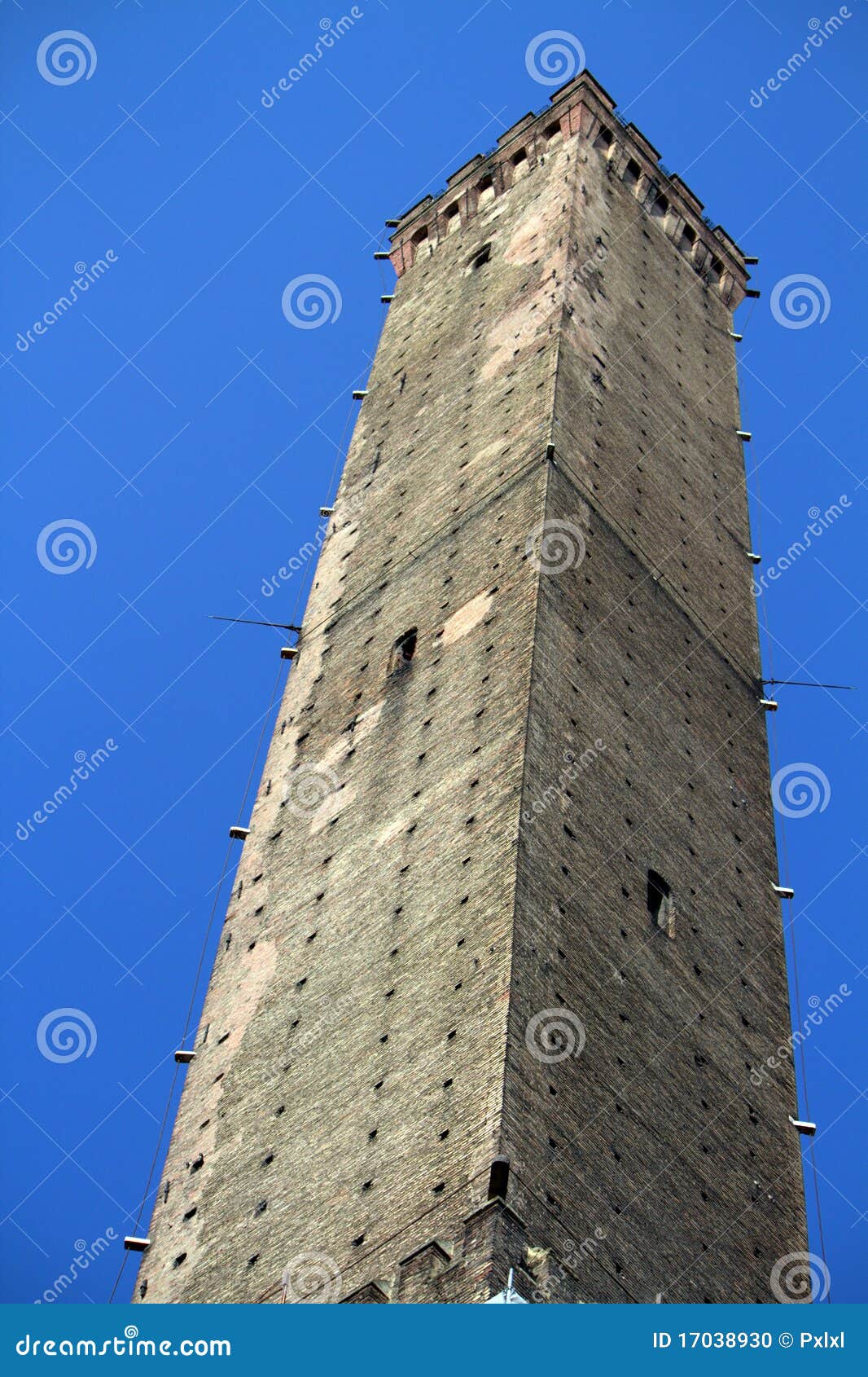 Asinelli Tower, Bologna stock photo. Image of famous - 17038930