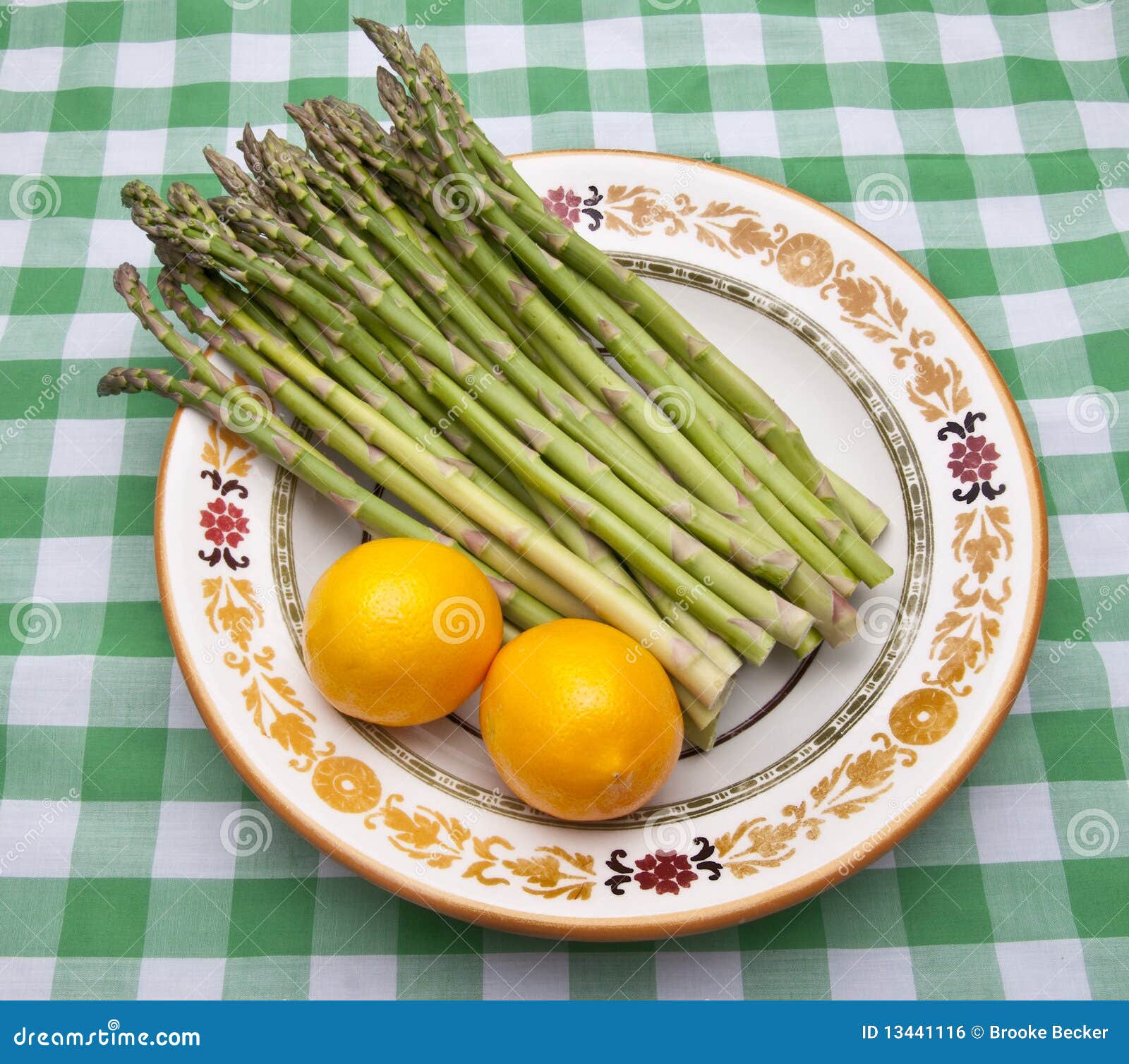Asparagus and Sliced Lemons Stock Photo - Image of stalk, food: 13441116