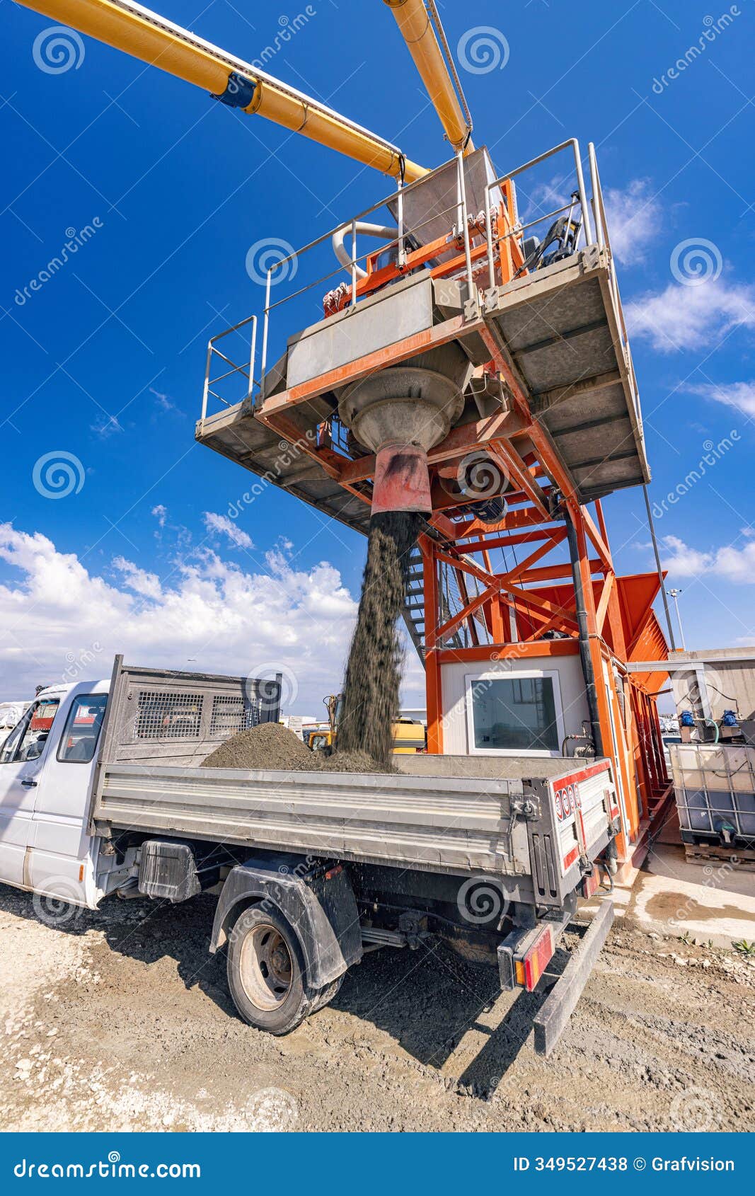 Asphalt Mixing Plant Loading Asphalt Mix Stock Photo - Image of ...