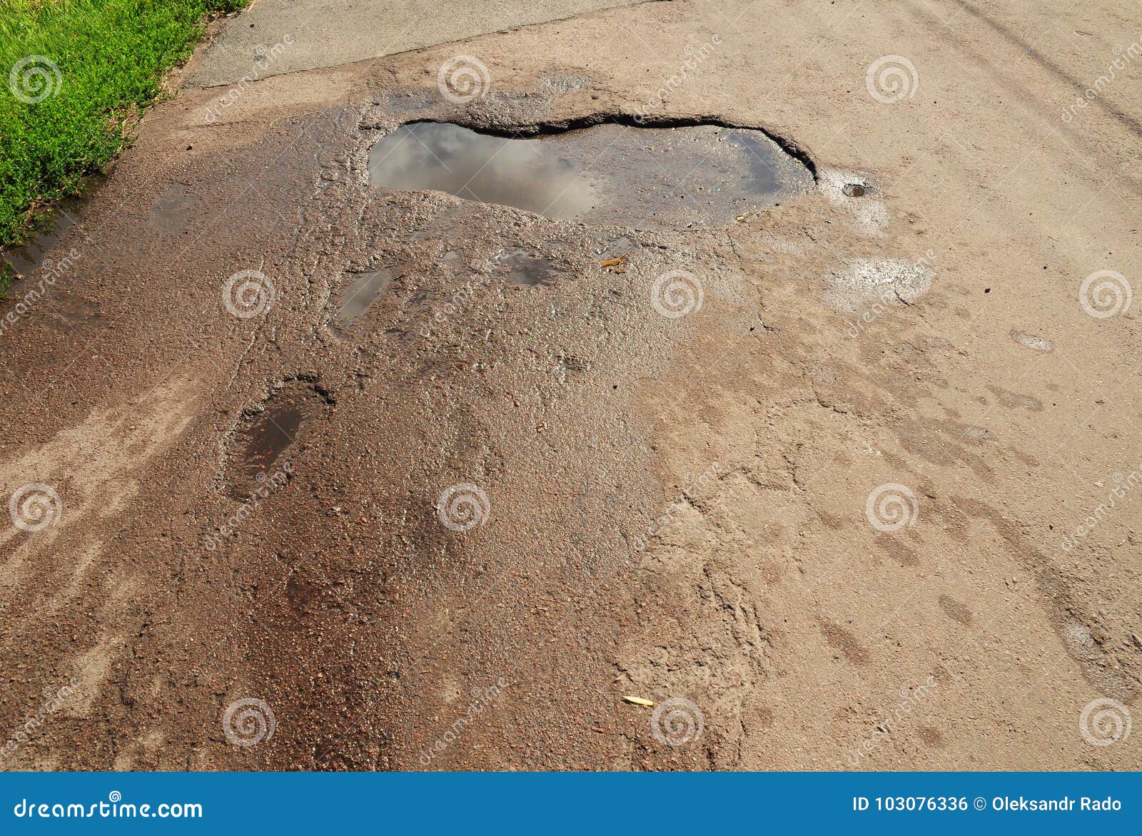 Asphalt Pavement Distress. Pavement Distress Stock Photo - Image of ...