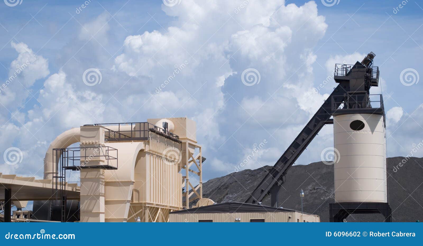 Asphalt Processing Plant stock photo. Image of silo, mound - 6096602