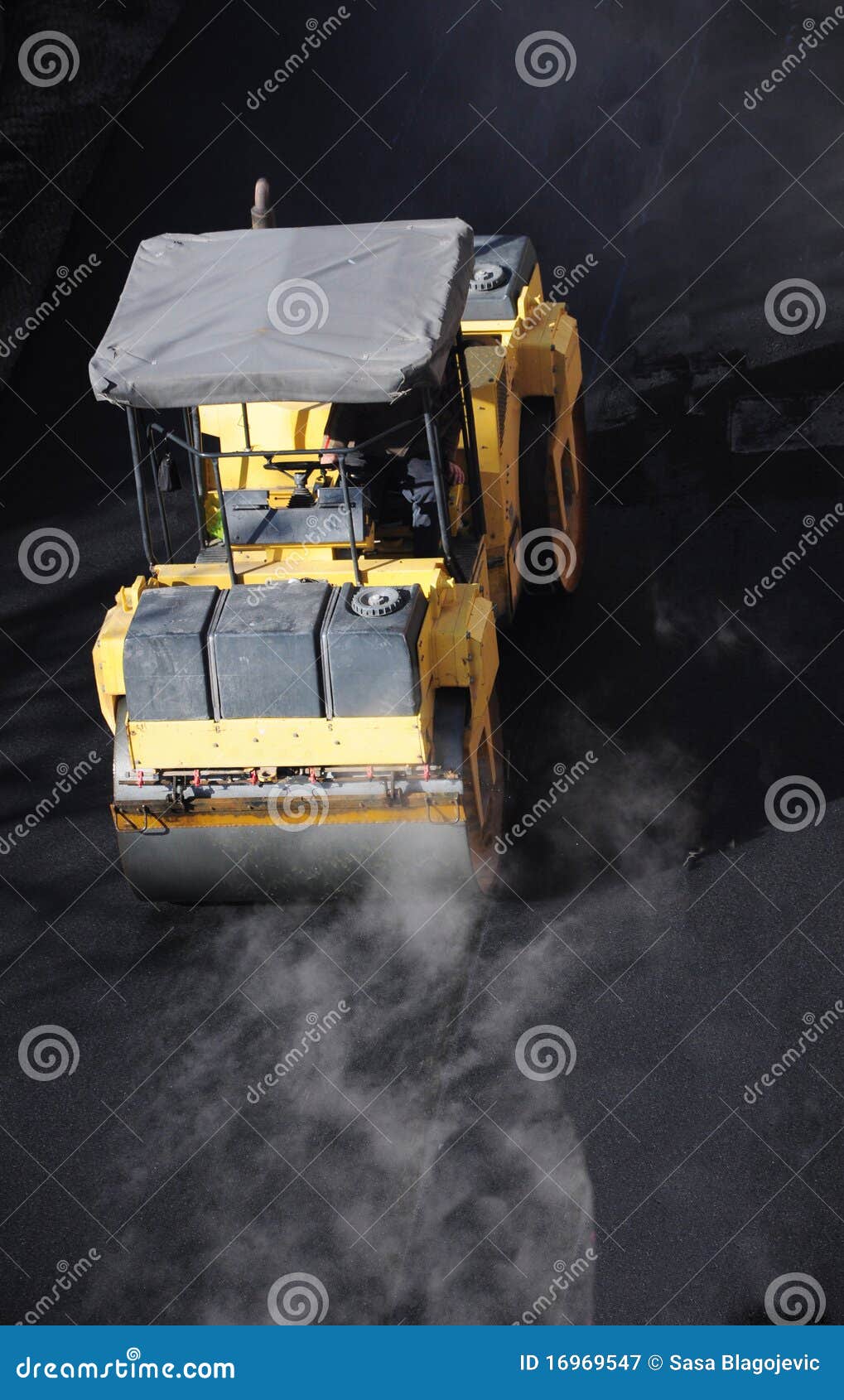 Asphalt roller stock image. Image of smooth, tool, iron - 16969547