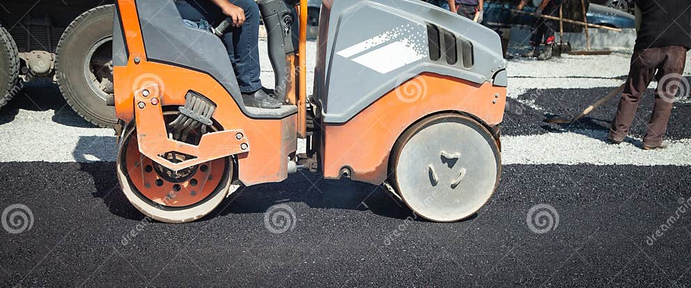 Asphalt Roller Stacking and Pressing Hot Asphalt Stock Image - Image of ...
