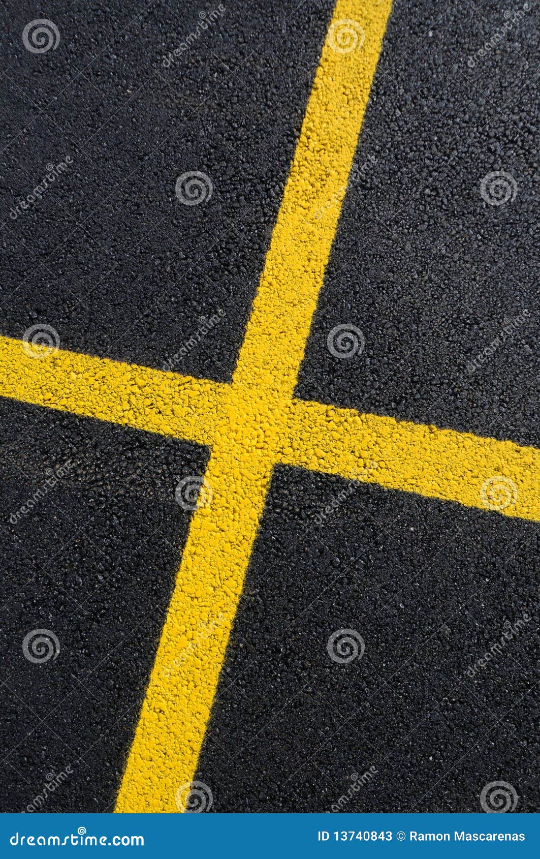 Yellow Line Traffic Sign Stock Image | CartoonDealer.com #15849595
