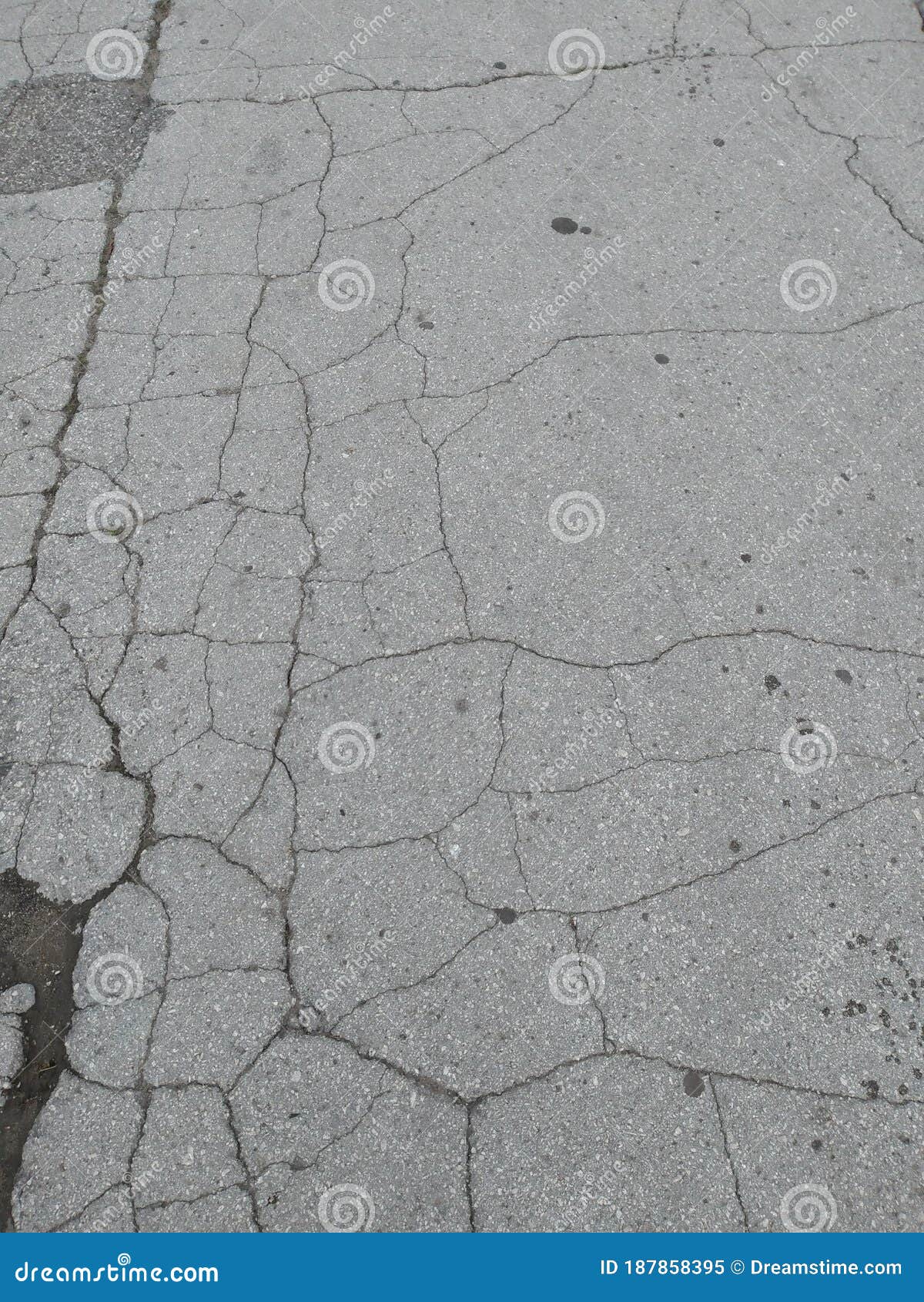 Asphalt wall soil circle stock image. Image of geology - 187858395