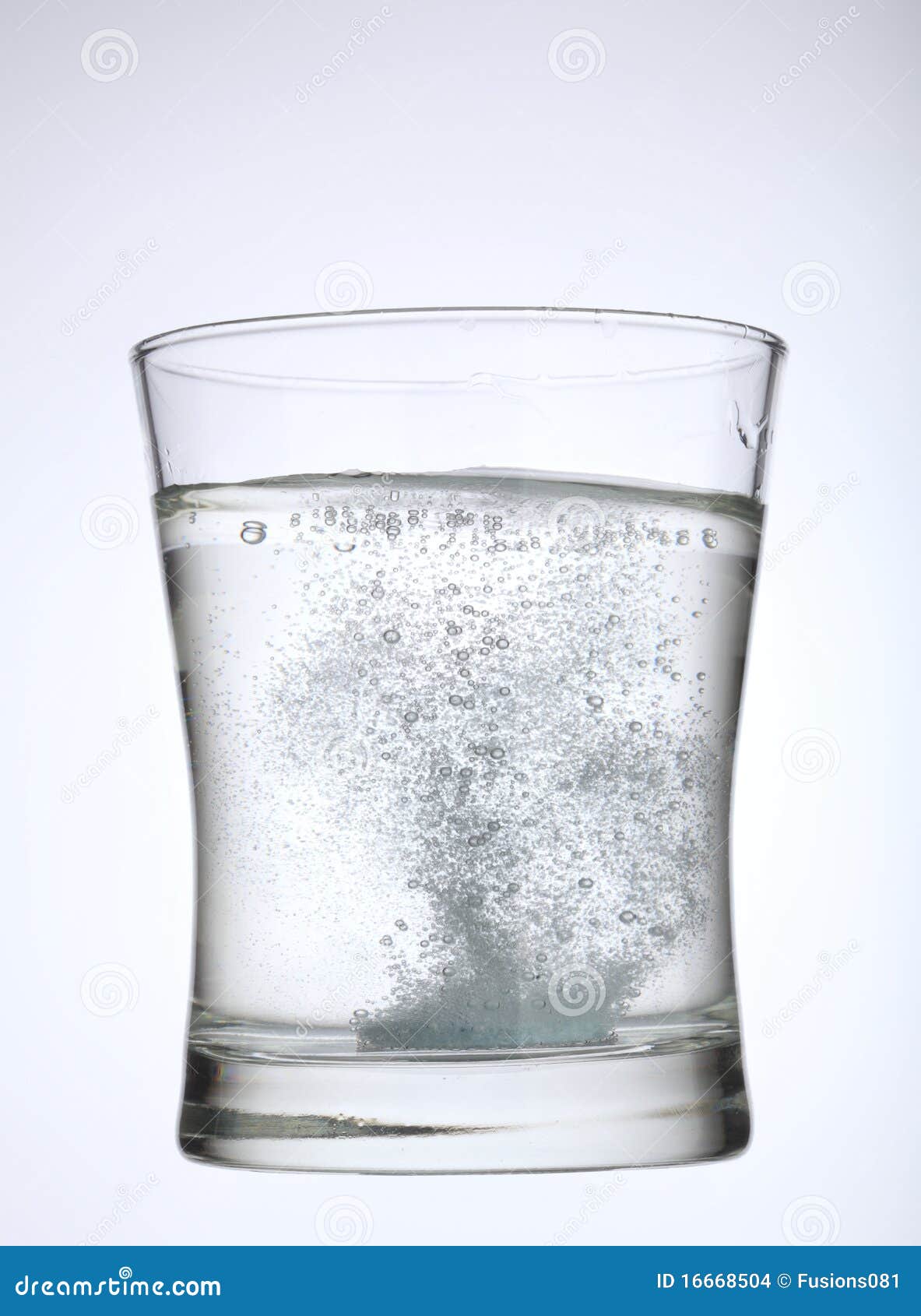 Aspirin in water stock photo. Image of melting, paracetamol - 16668504