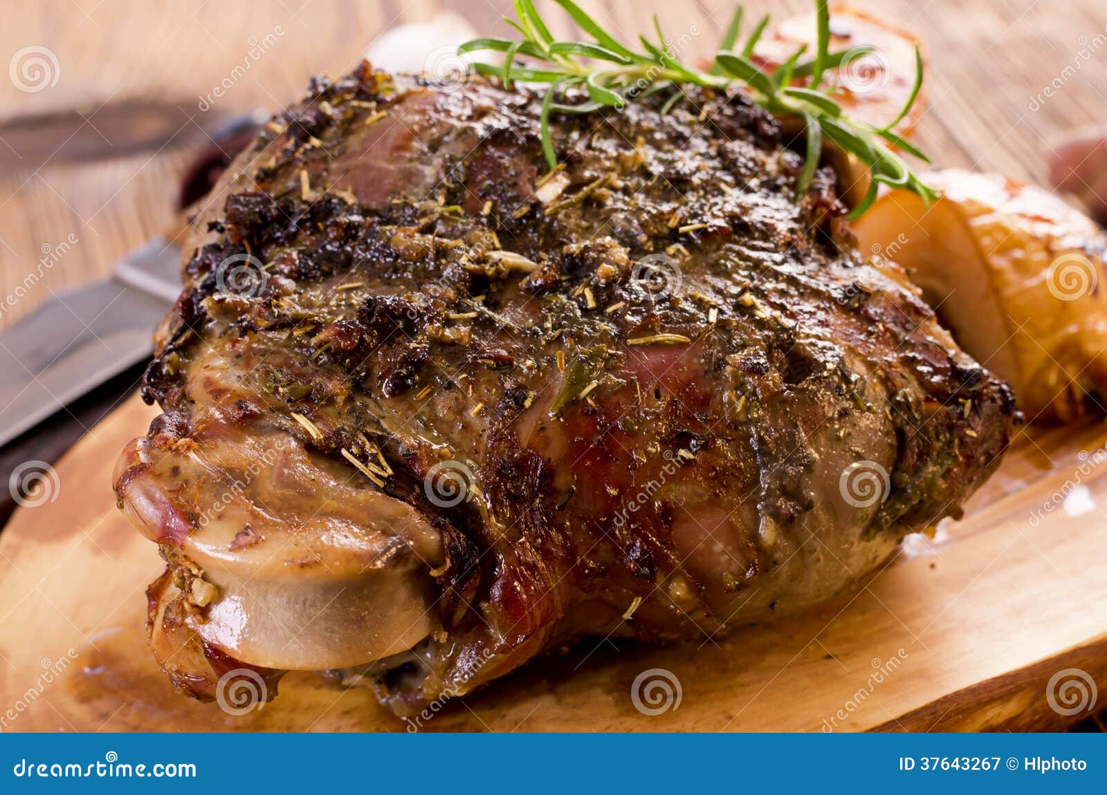 Assado de cordeiro imagem de stock. Imagem de carne, feito - 37643267