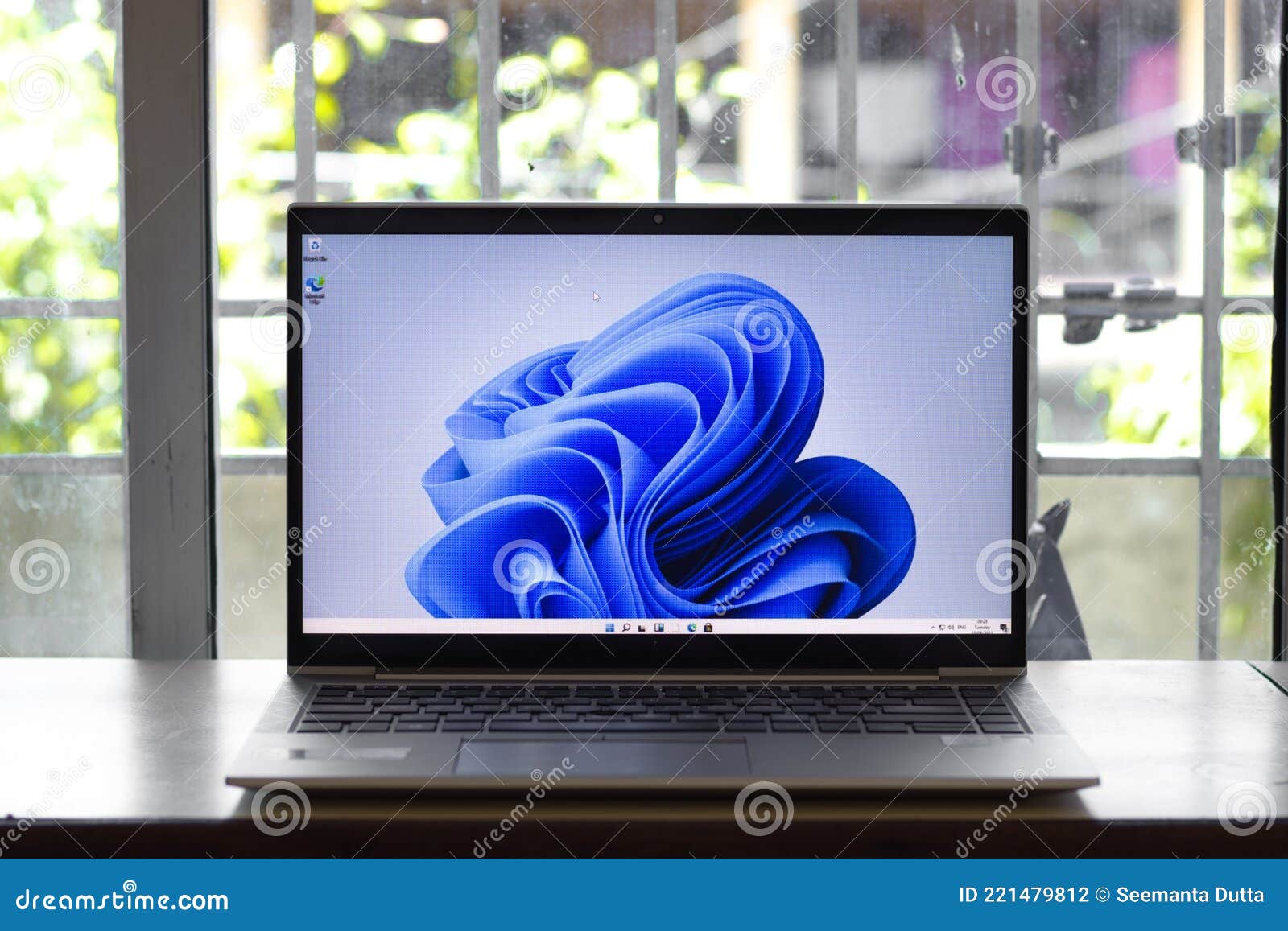 Assam, India - June 17, 2021 : Windows 11 Interface on Laptop Screen ...