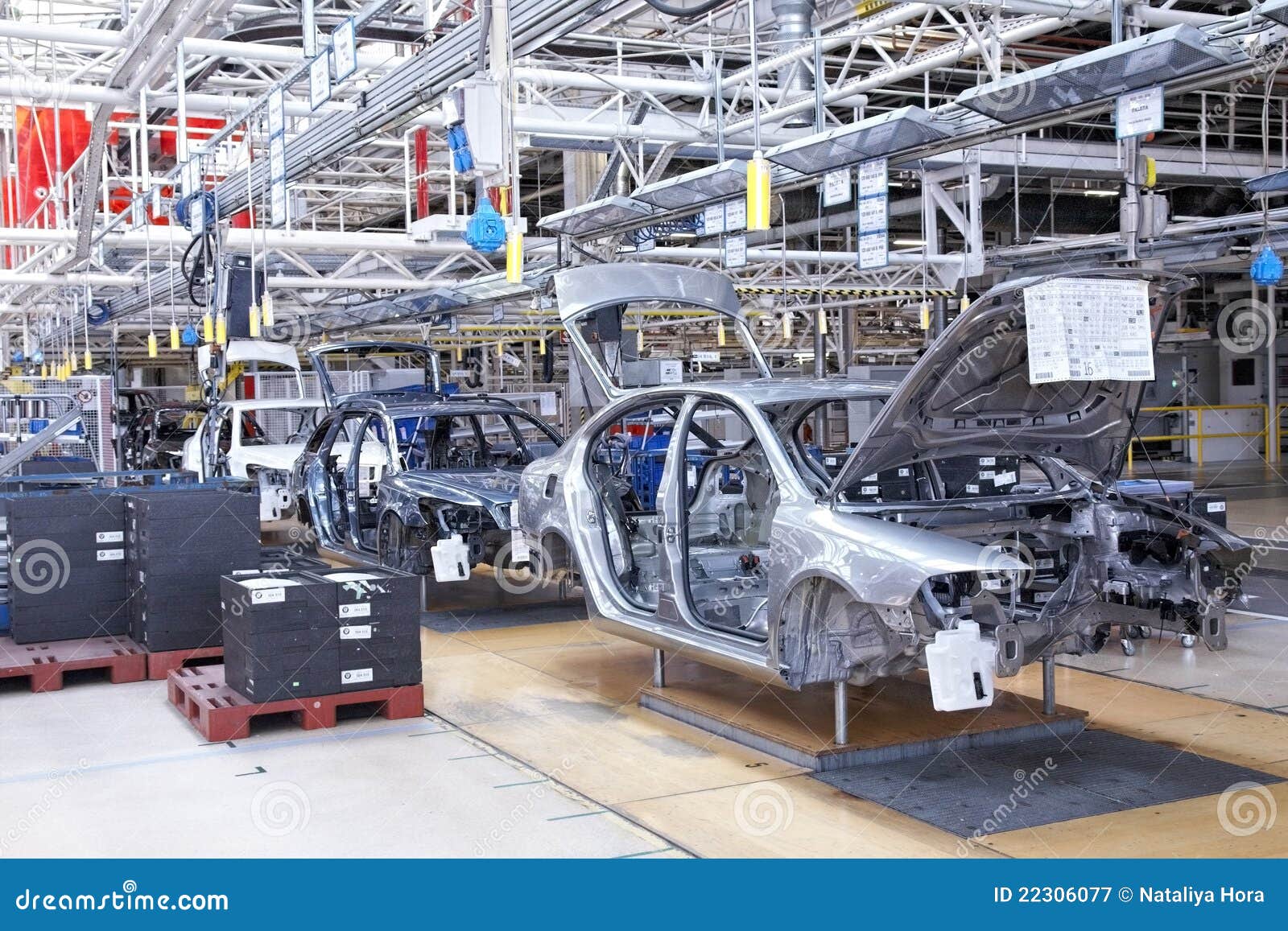 Assembling Cars Skoda Octavia on Conveyor Line Editorial Photography ...