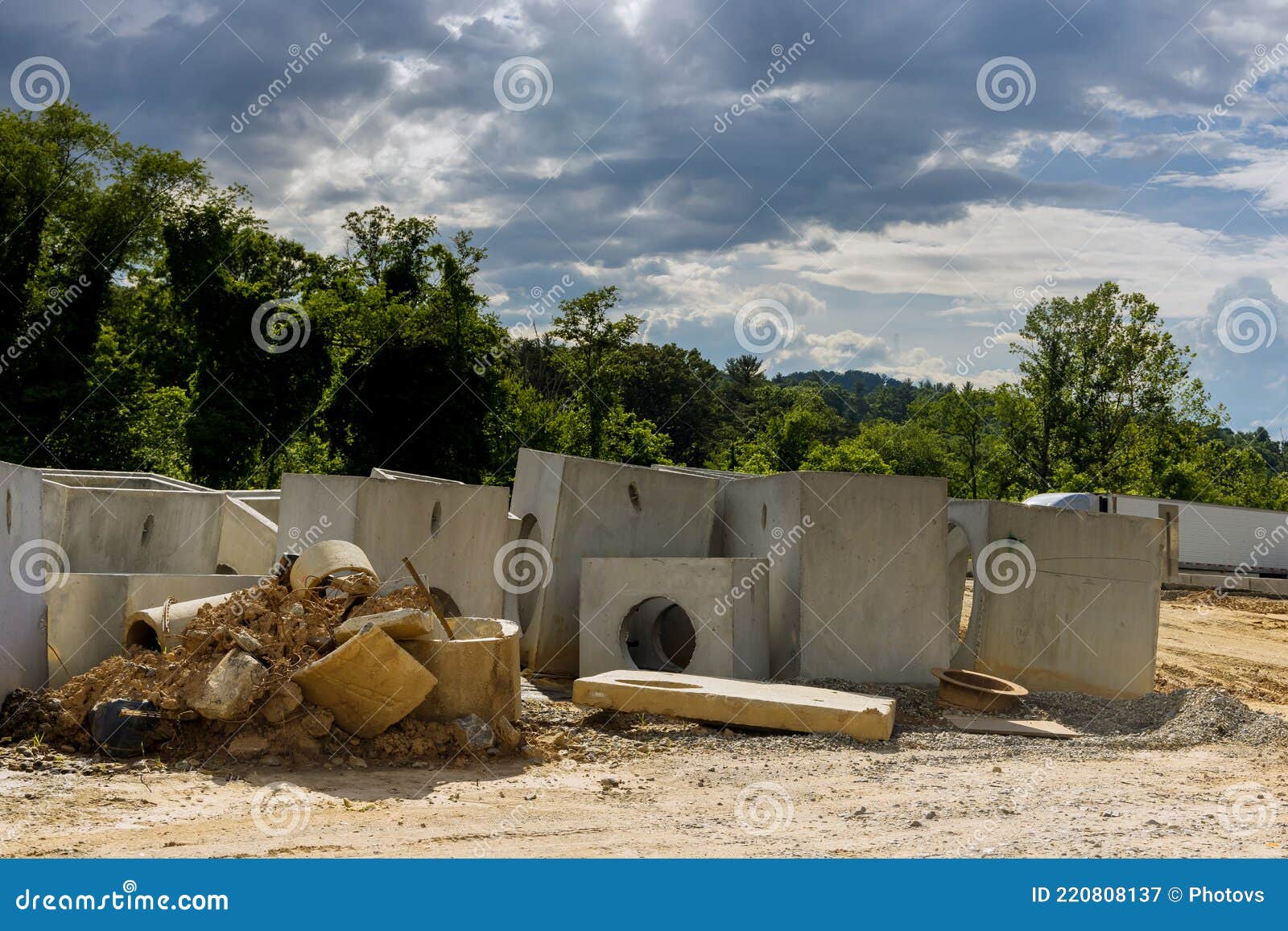 Assembling Drainage System, Rectangular Drainage Pipes Holes on the ...