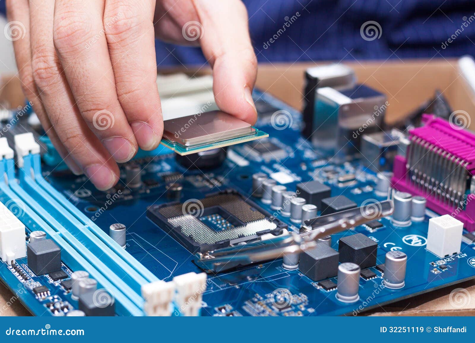 Assembling High Performance Personal Computer Stock Image - Image of data, maintenance: 32251119