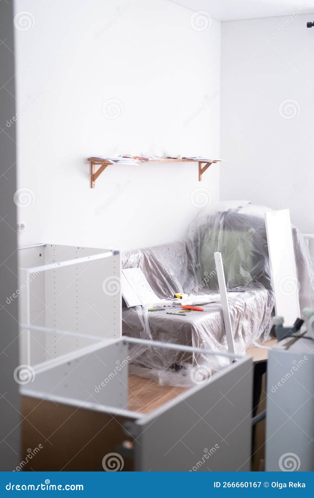 Assembling the White Frames of the Modular Kitchen. Step by Step ...