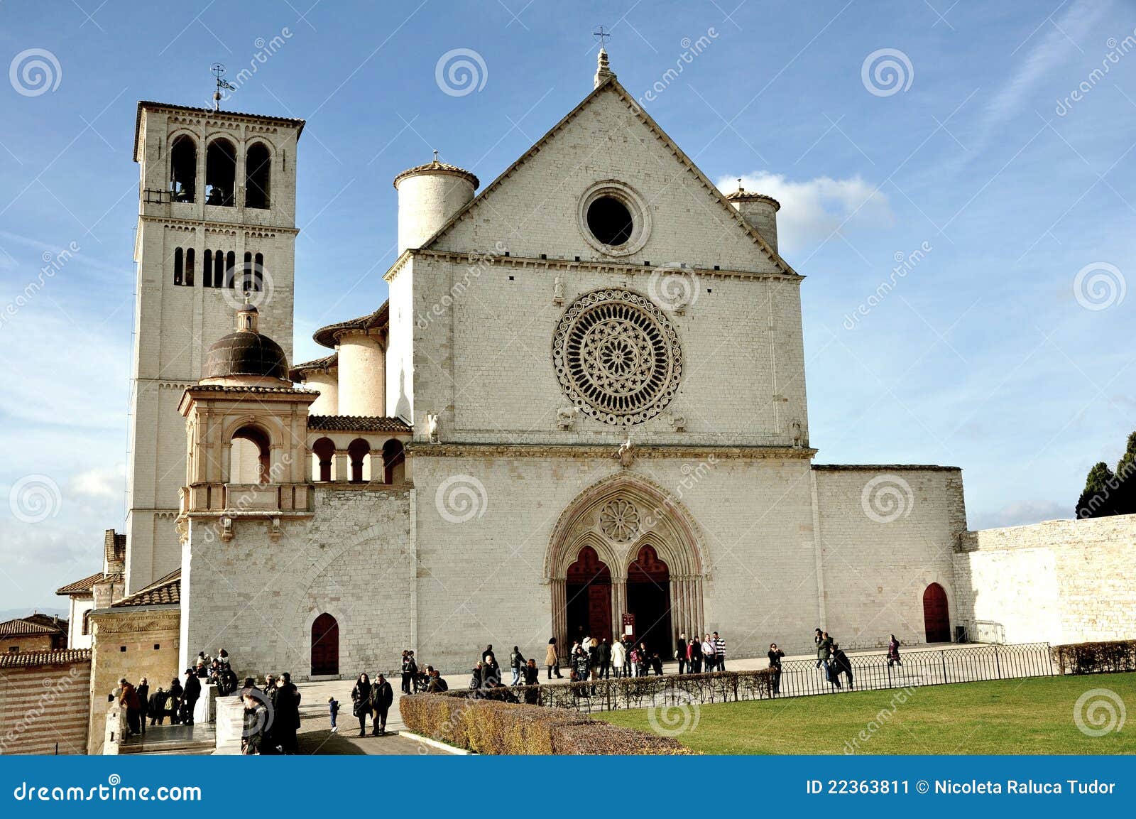 Assisi city , Italy editorial photo. Image of outdoor - 22363811