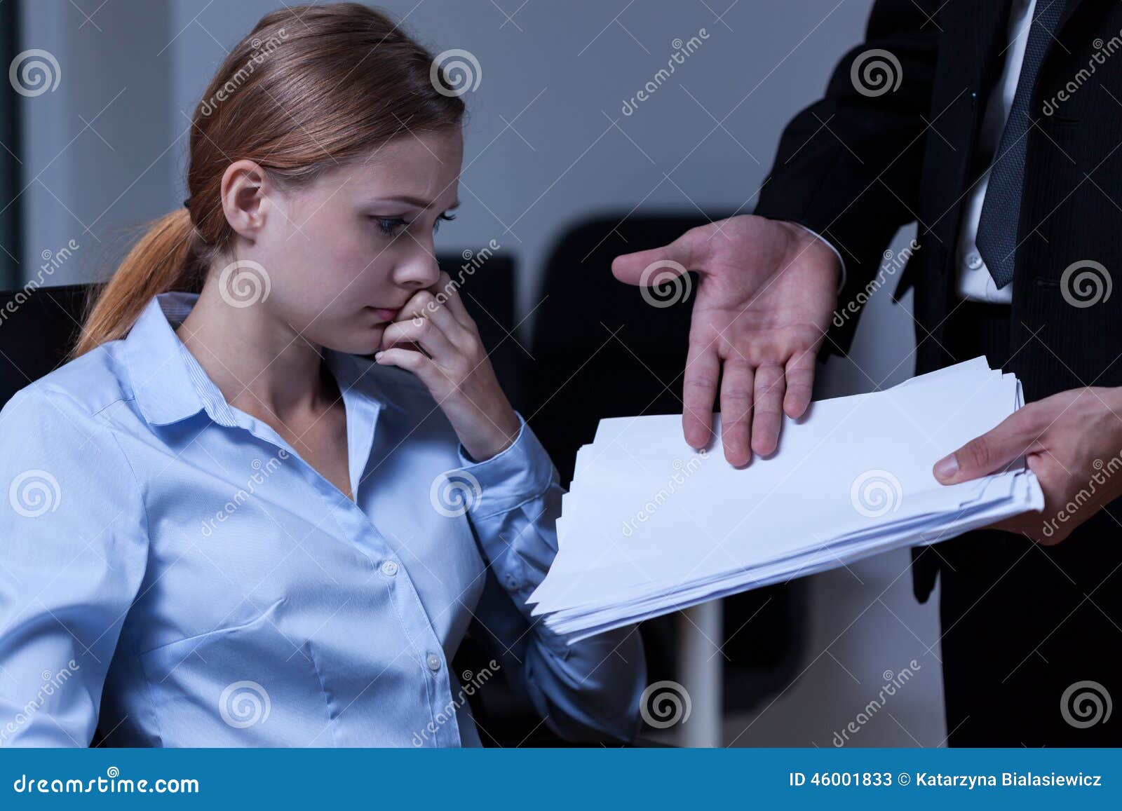 Assistant and paperwork stock image. Image of assignment - 46001833