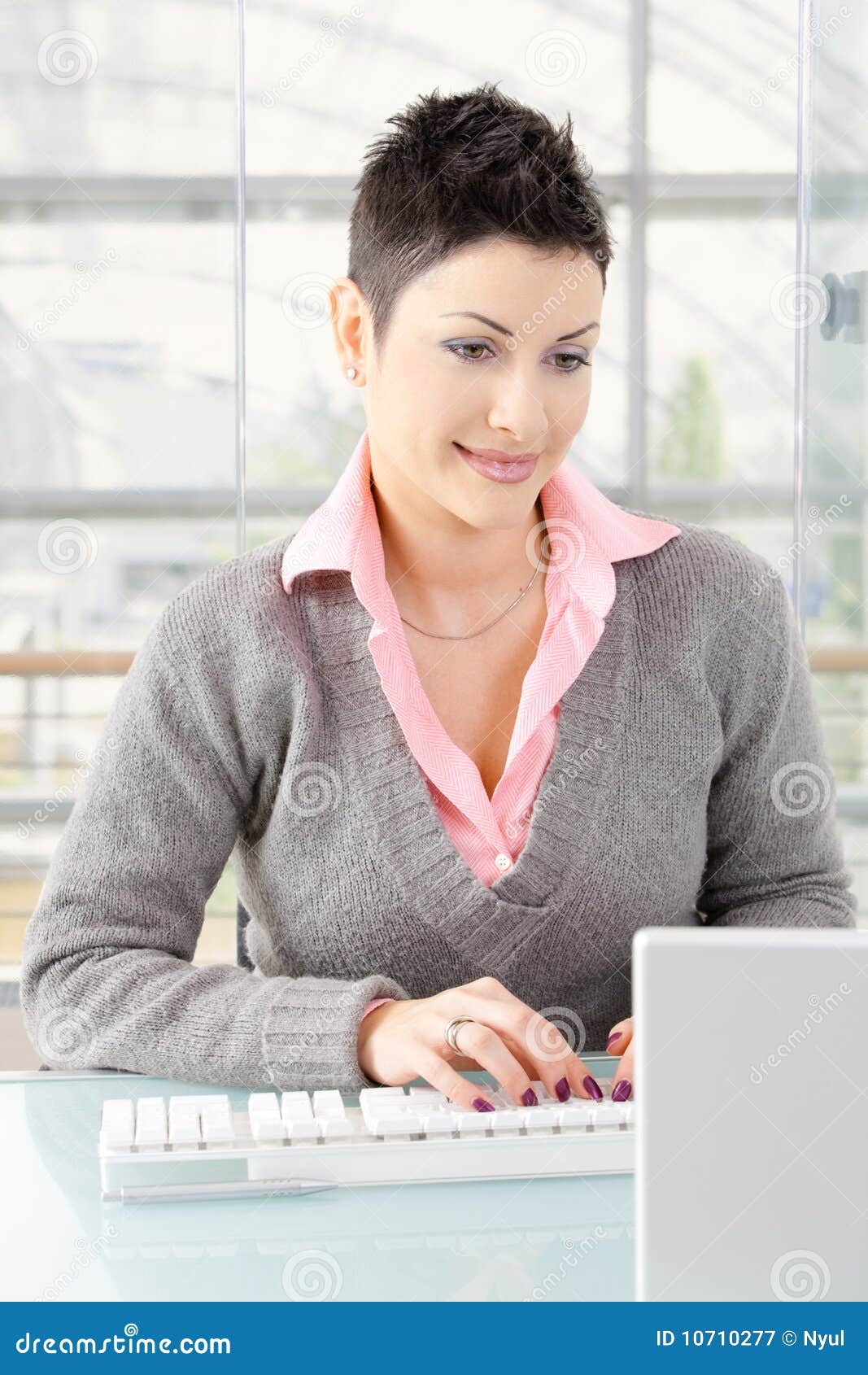 Assistant Using Desktop Computer Stock Image - Image of casual ...