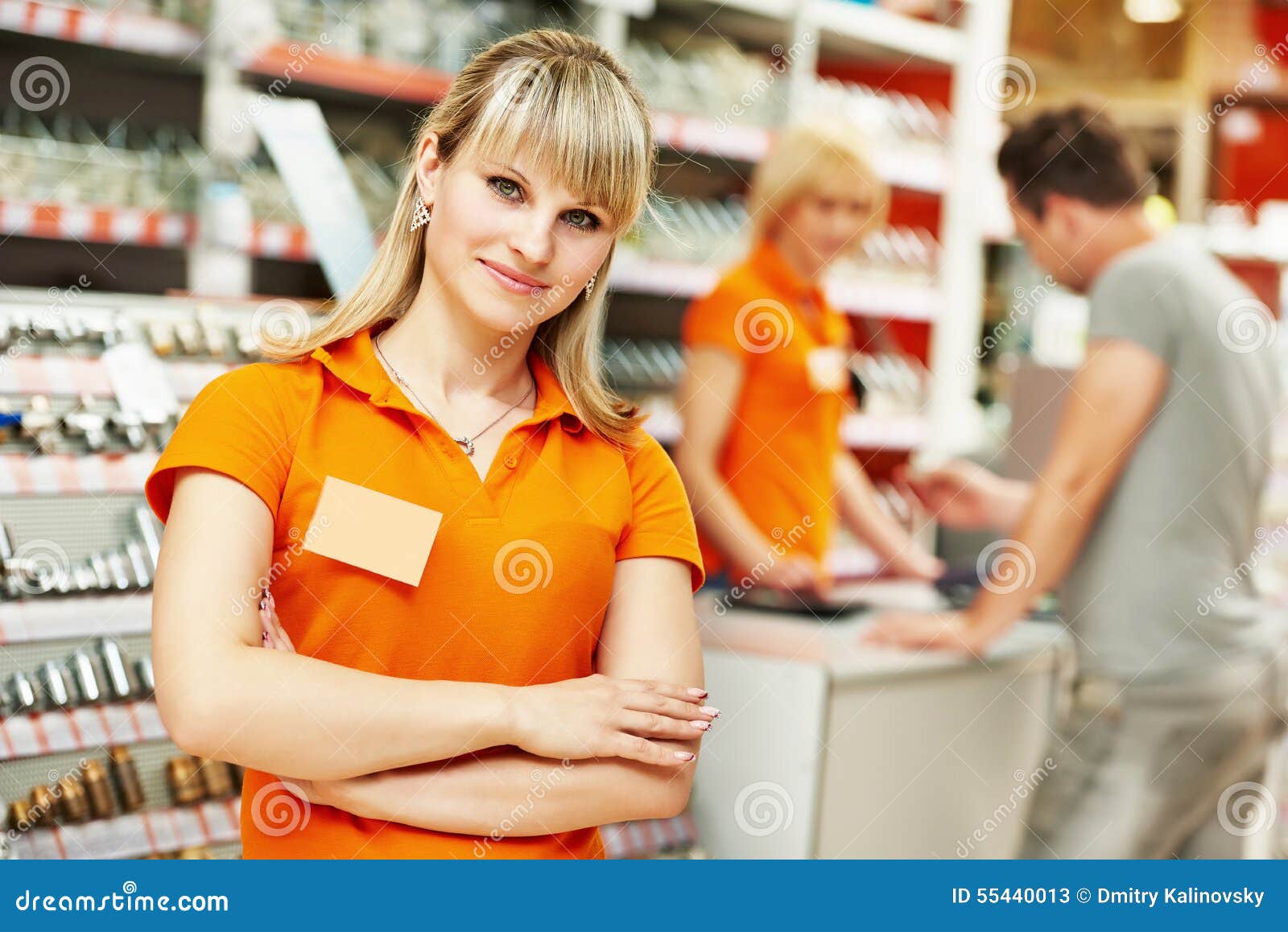 Assistente Del Venditore in Negozio Immagine Stock - Immagine di ...