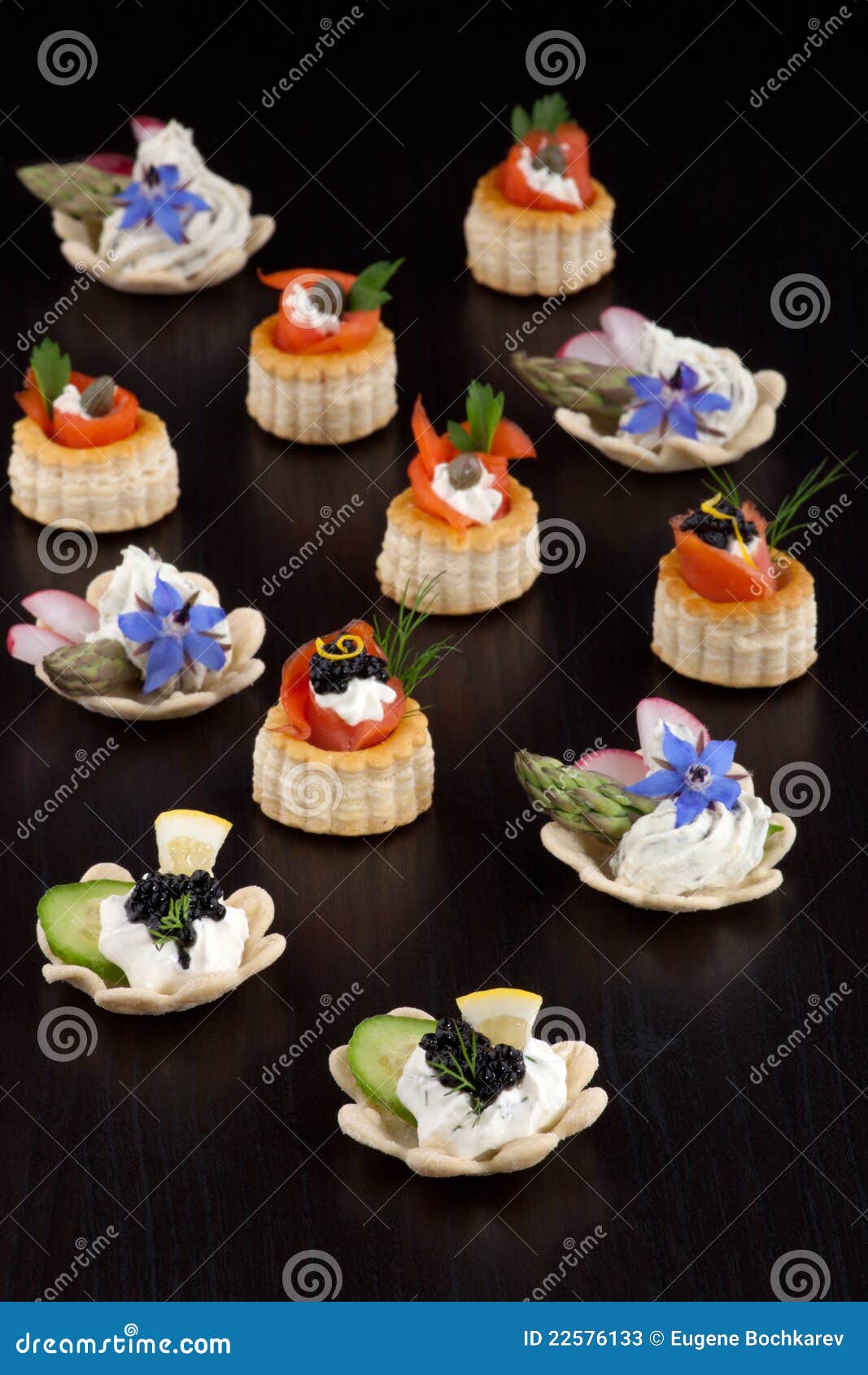 Mini Canapes With Green Avocado Paste, Tomato, Red Pepper, Cream Sauce ...