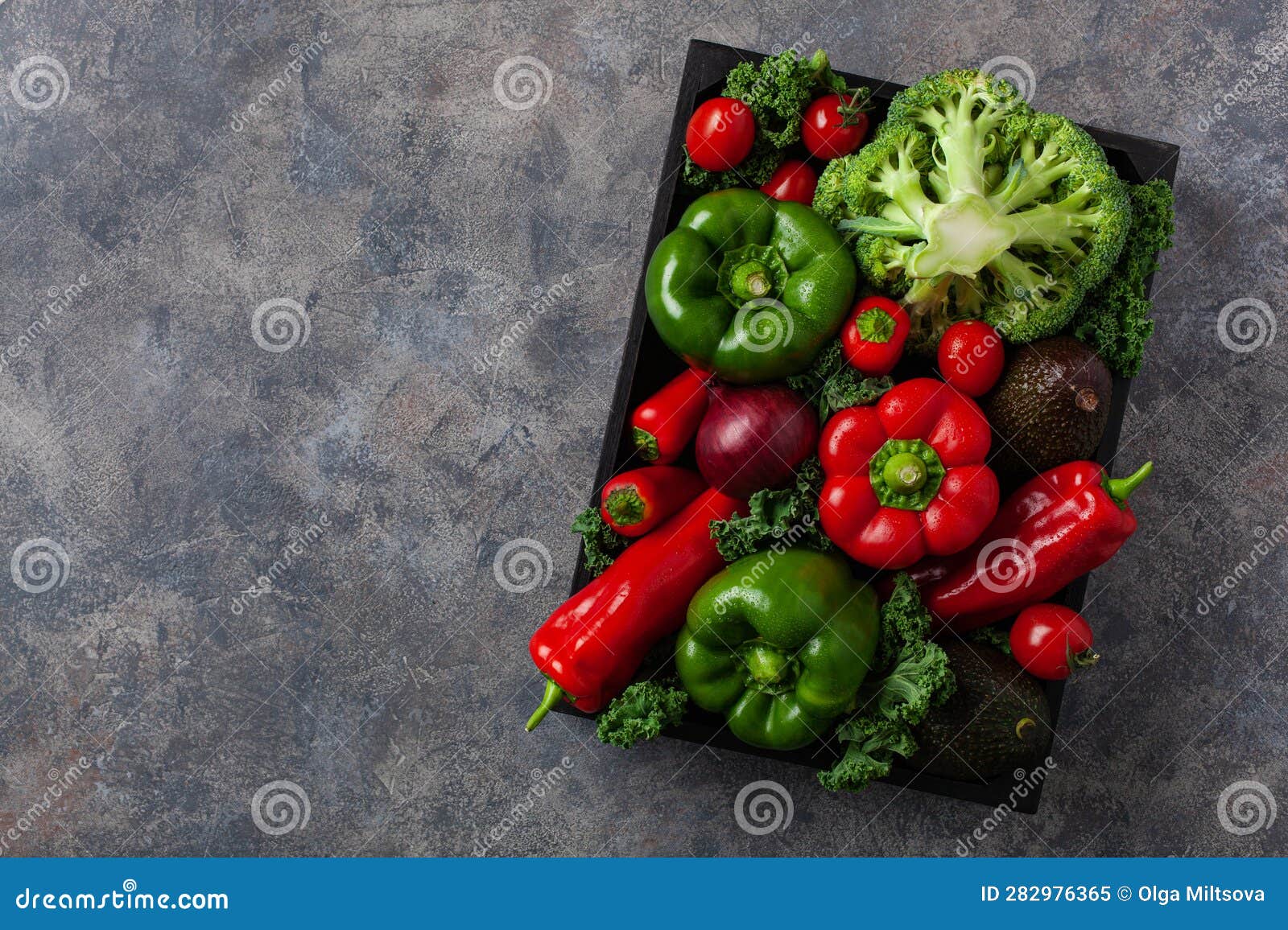 Assorted Red and Green Vegetables Tomatoes, Bell Peppers, Kale Avocado ...