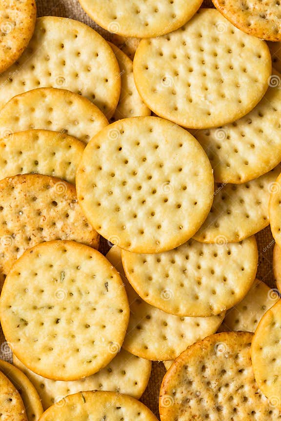 Assorted Round Whole Wheat Crackers Stock Image - Image of salted ...