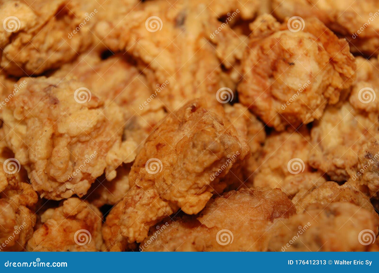 Crispy Fried Chicken Served on Platter Stock Image - Image of platter ...