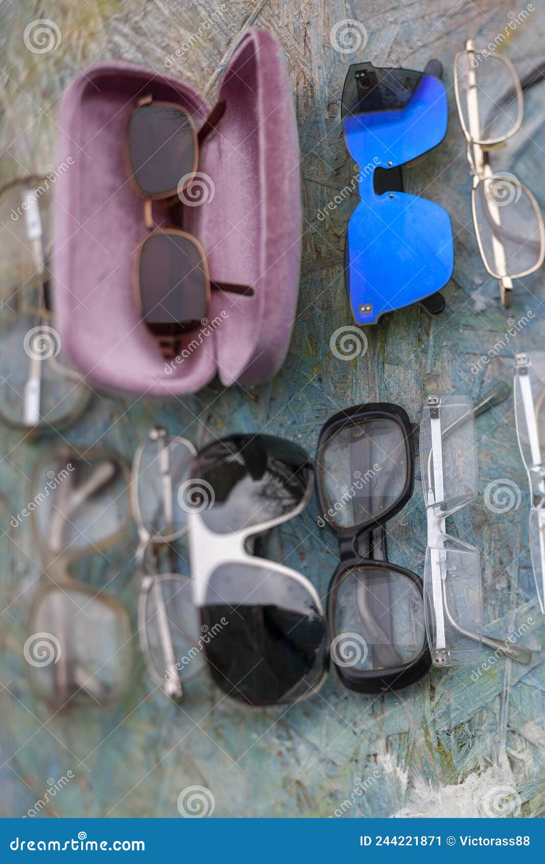 Assorted Spectacles Collection Stock Image - Image of classic, lens ...