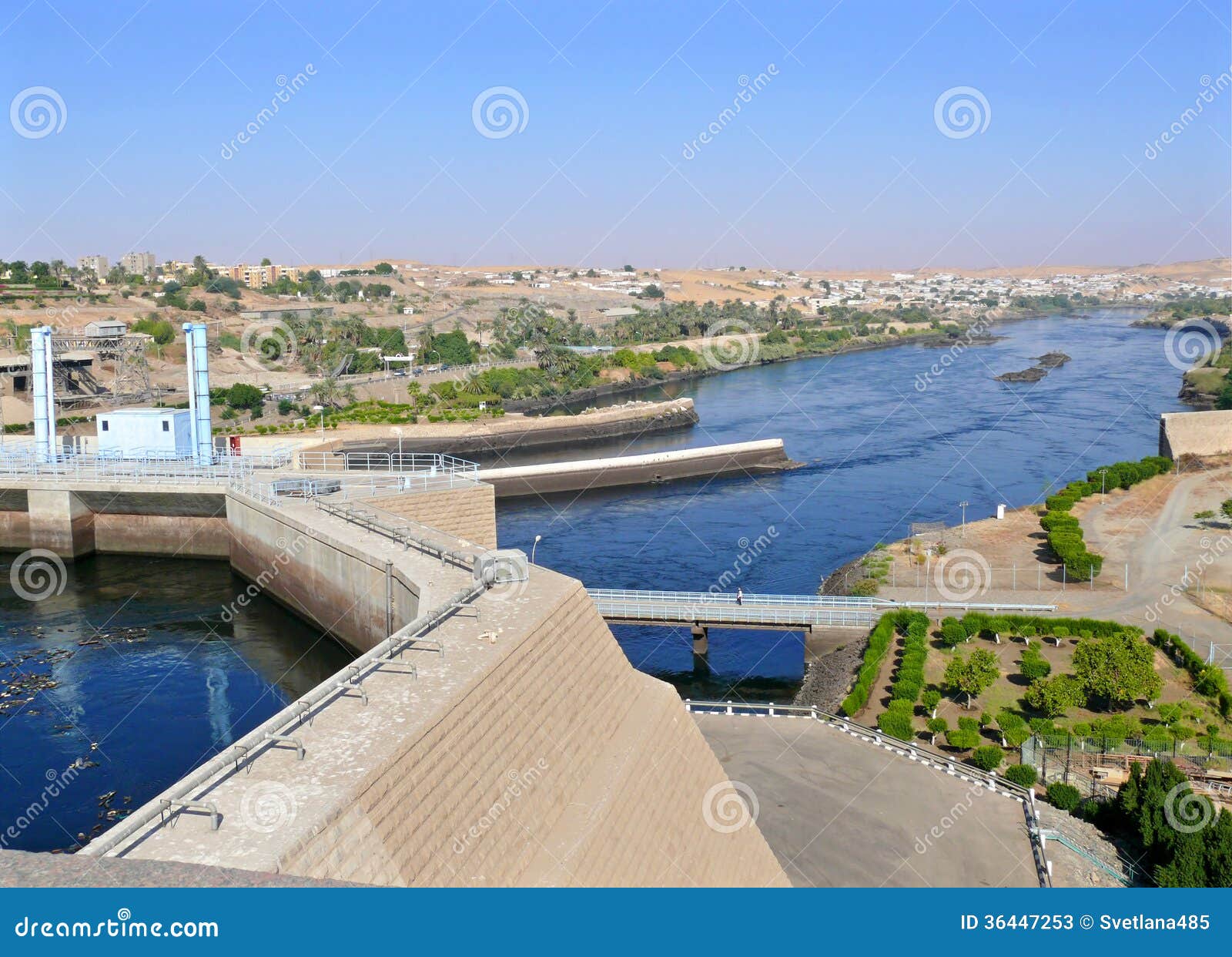 Assuan-Wasserkraftstation. stockbild. Bild von klima - 36447253