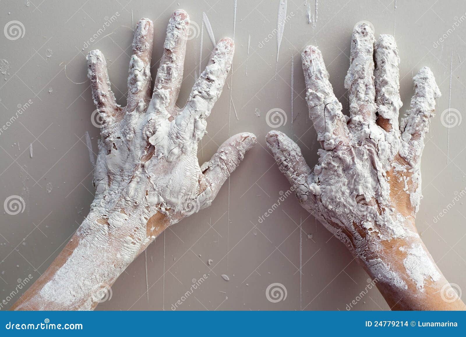 Astist Plastering Man Hands with Cracked Plaster Stock Photo - Image of ...