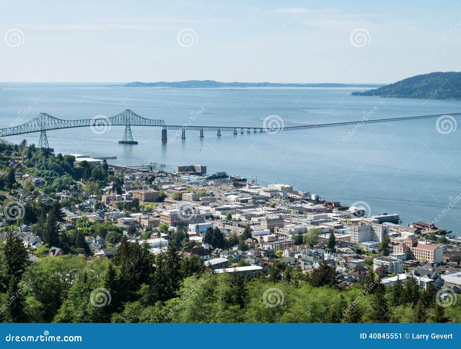 Astoria, Oregon stock image. Image of boat, astoria, nature - 40845551
