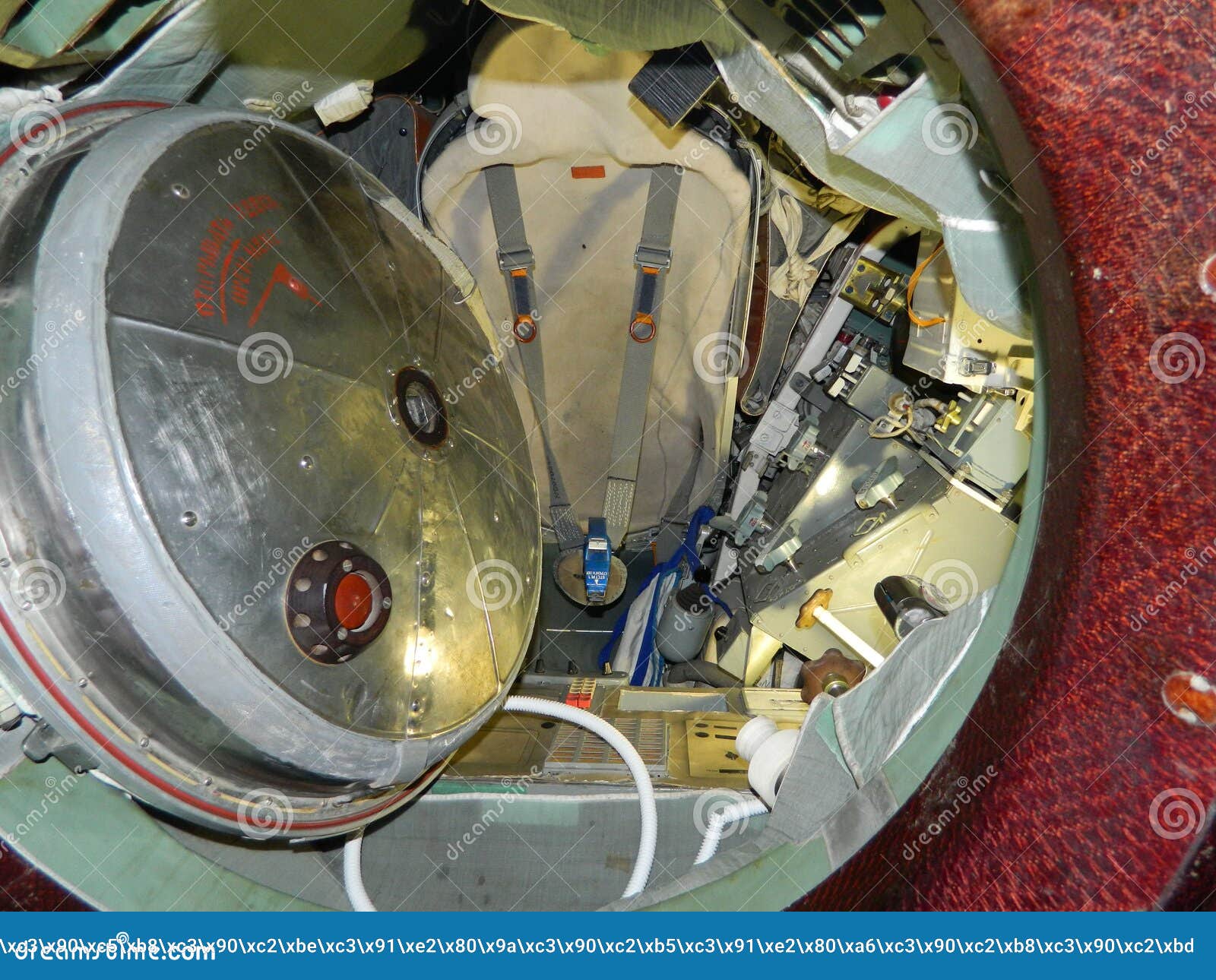 Astronaut capsule stock image. Image of capsule, sits - 85052237