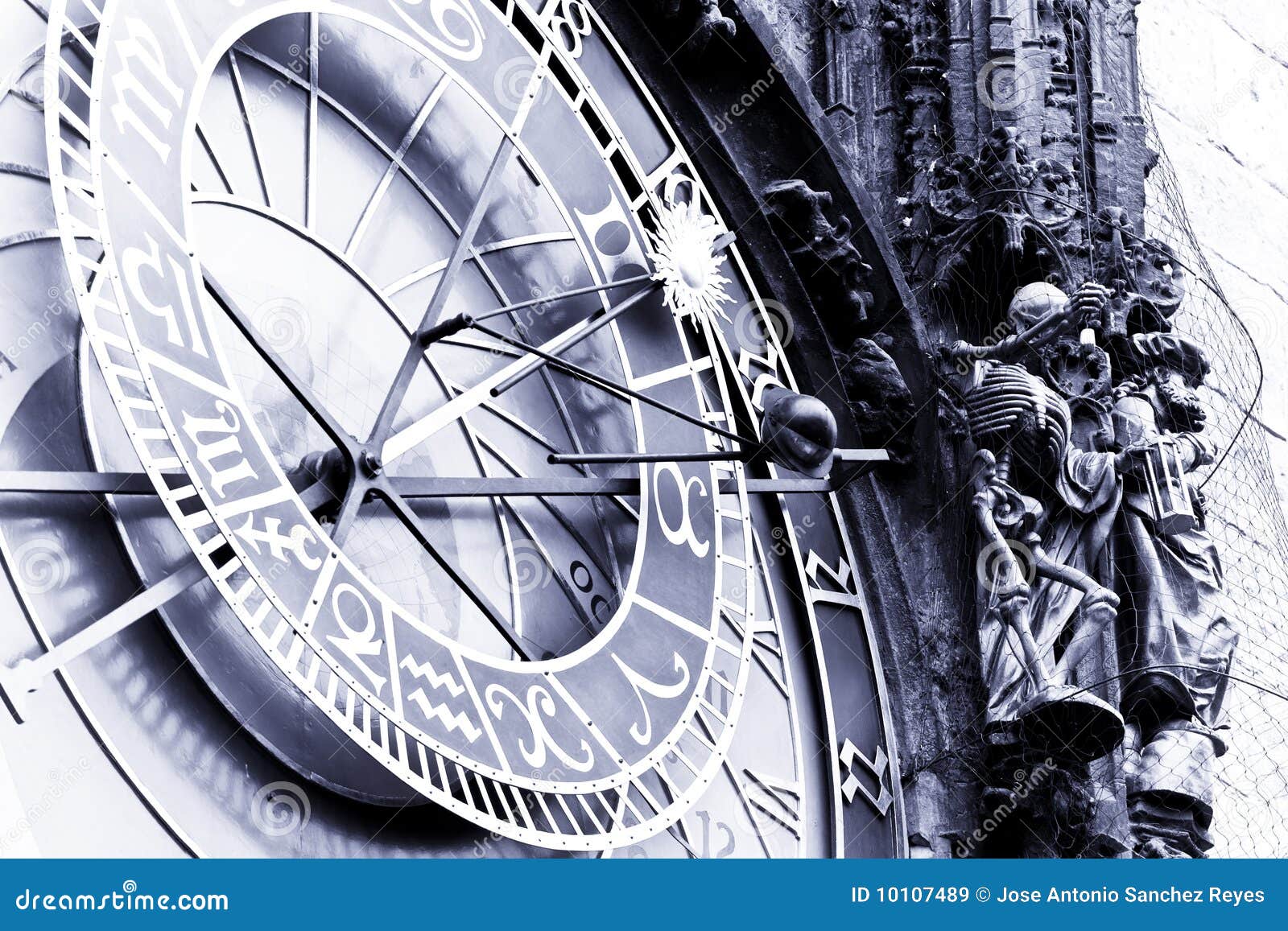 Astronomical clock stock image. Image of astrology, architecture - 10107489