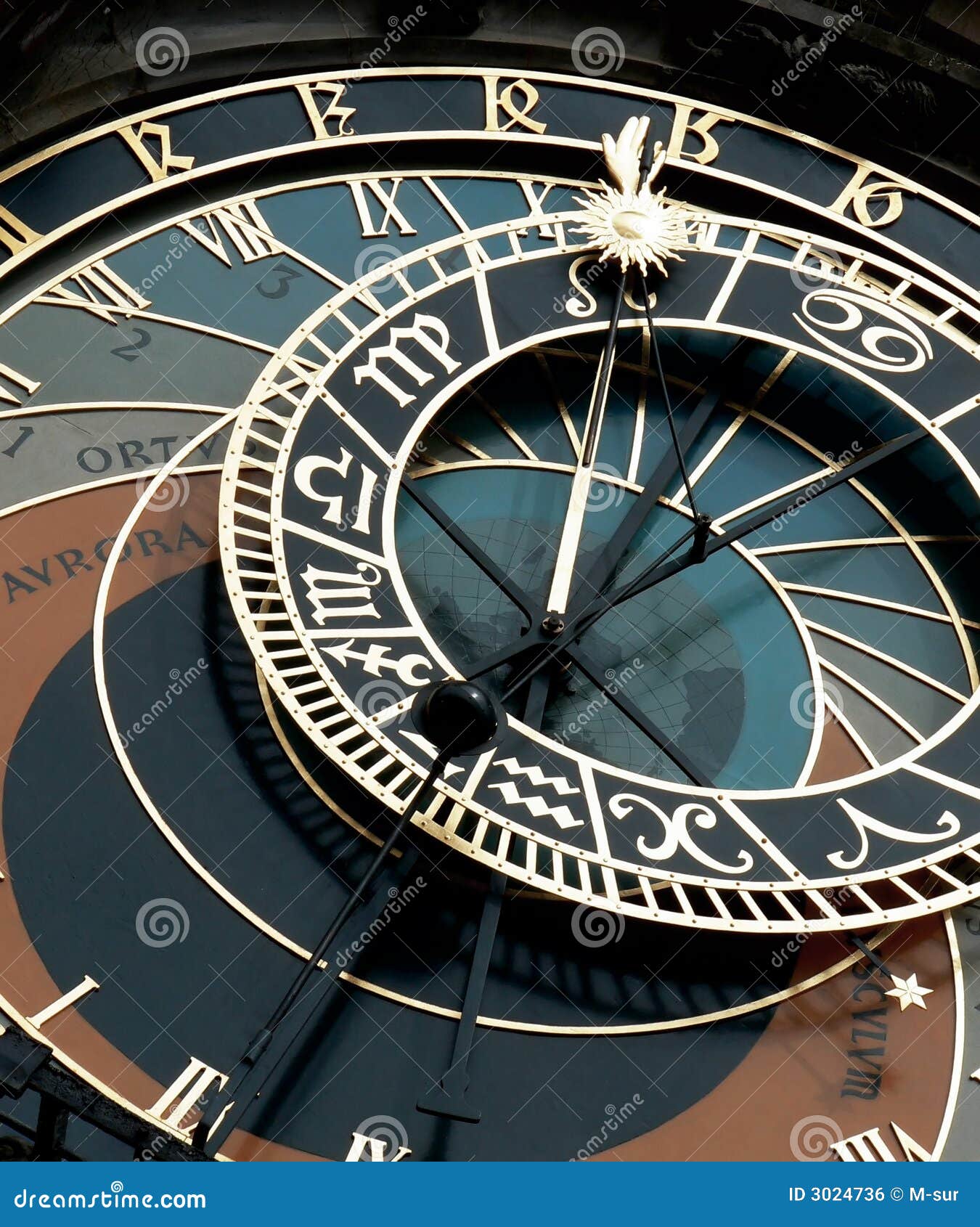 Astronimcal Clock Stock Photos - Free & Royalty-Free Stock Photos from ...