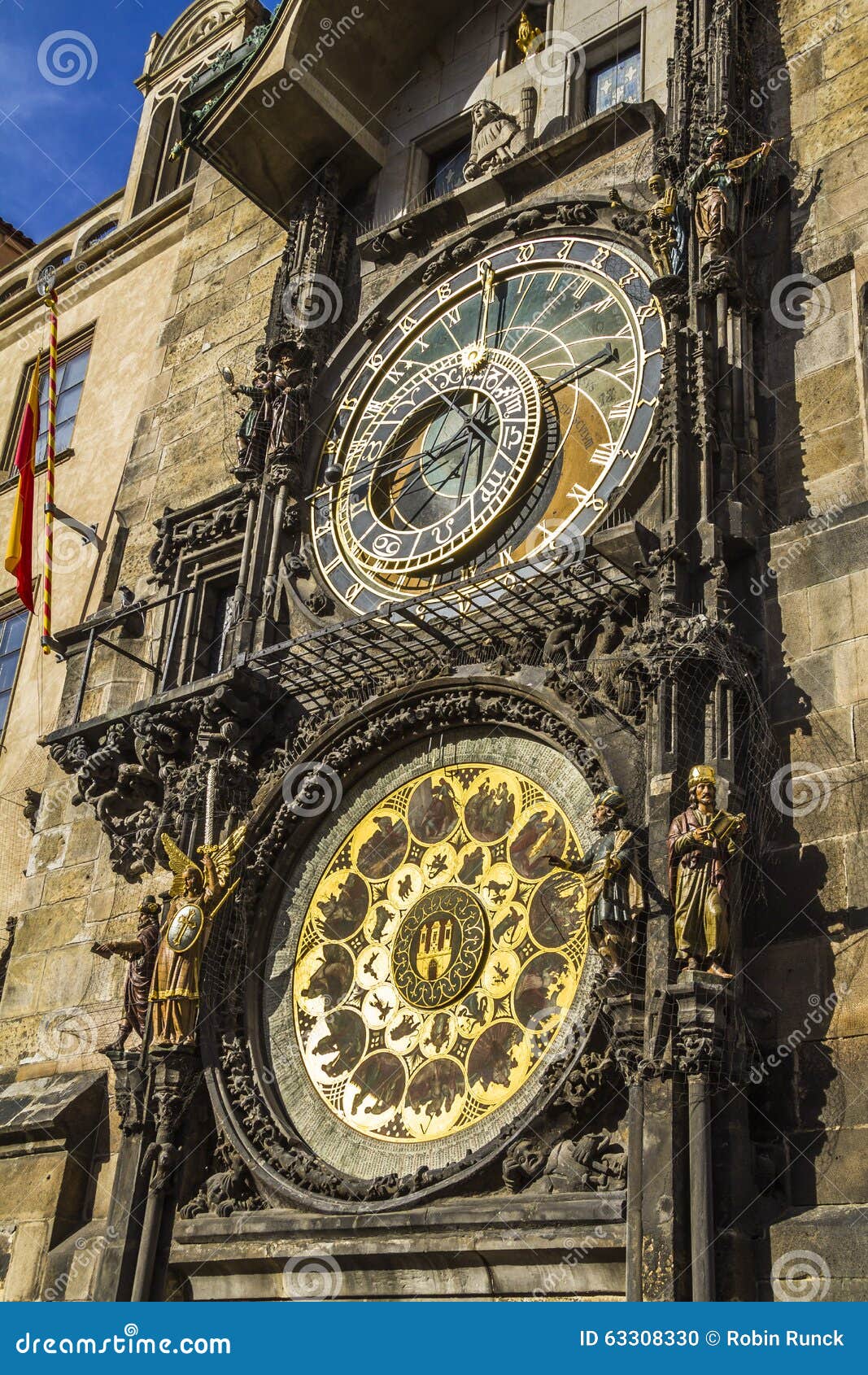 Astronomische Uhr Auf Rathaus, Prag Stockfoto - Bild von astronomisch ...