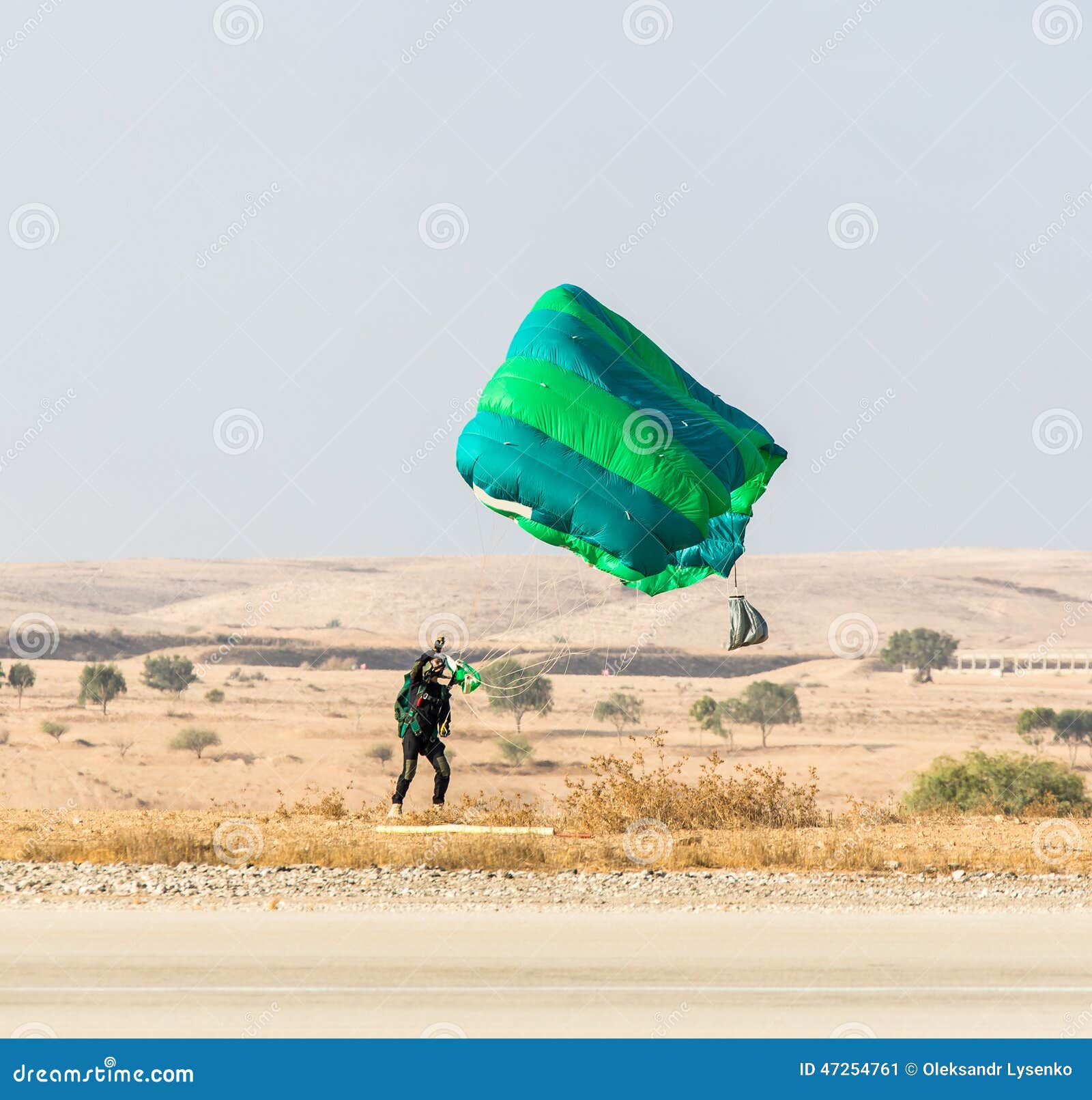 Athlete Landed Safely by Parachute Stock Image - Image of jump ...