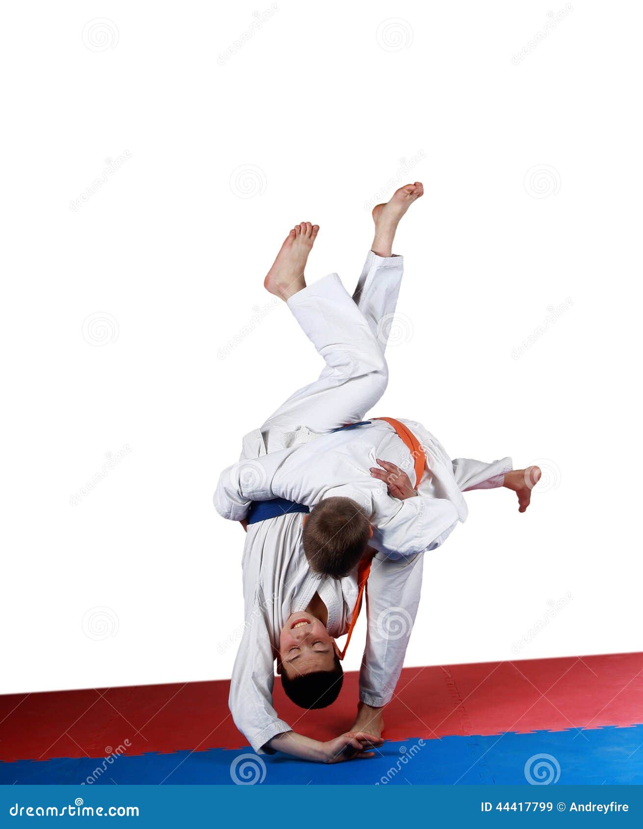 Athletes Performing a Judo Throw Stock Image - Image of throws, kimono ...