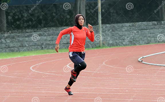 Athletes editorial image. Image of training, sprint, competition - 69412730