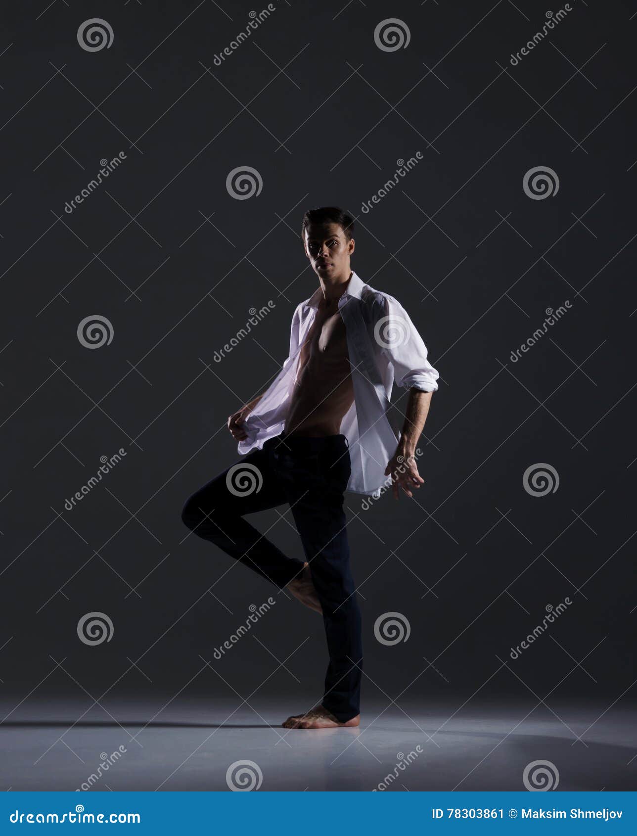 Athletic Ballet Dancer in a Perfect Shape Stock Image - Image of legs ...