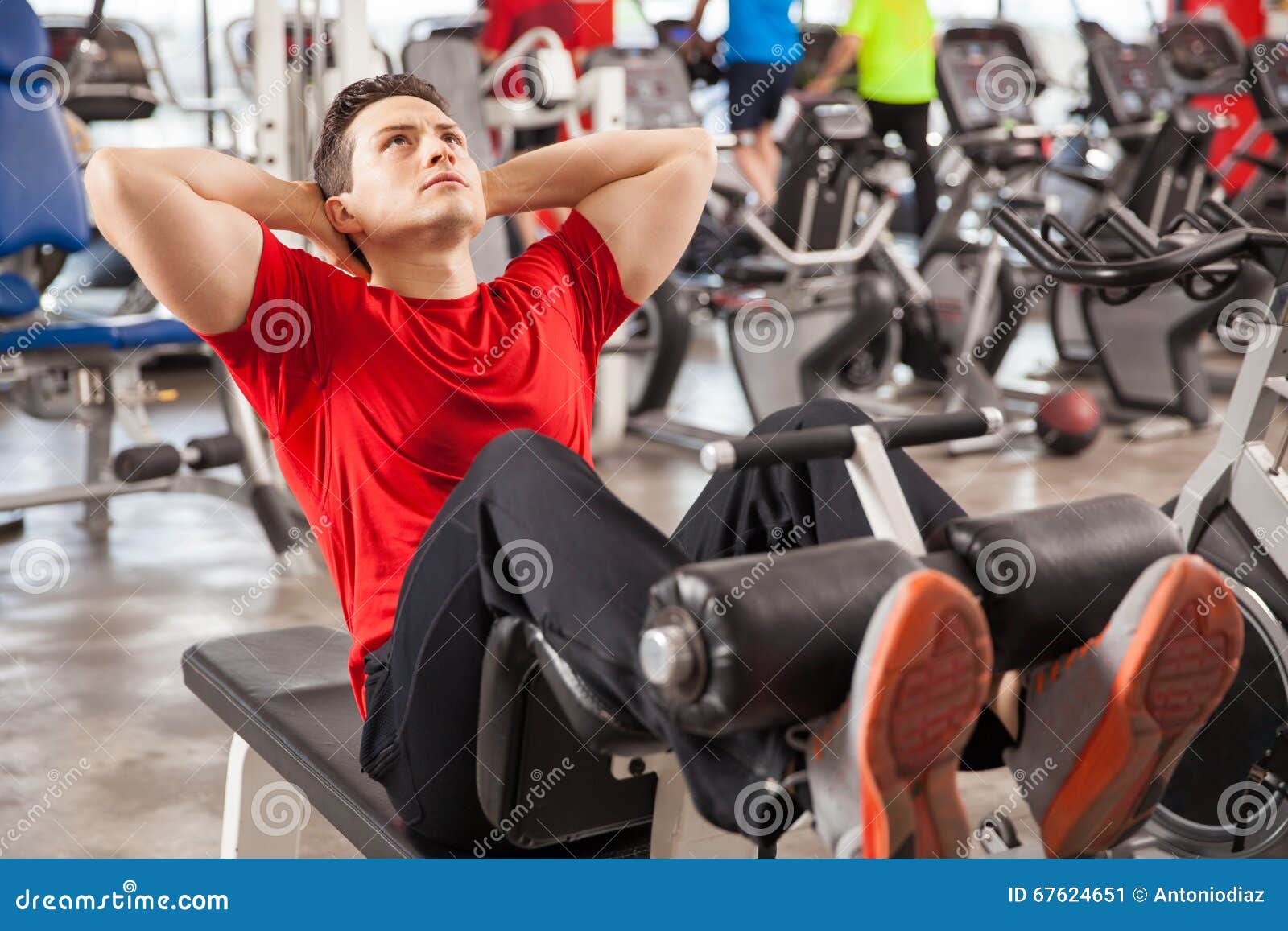 Athletic Man Doing Crunches in a Gym Stock Image - Image of athlete ...