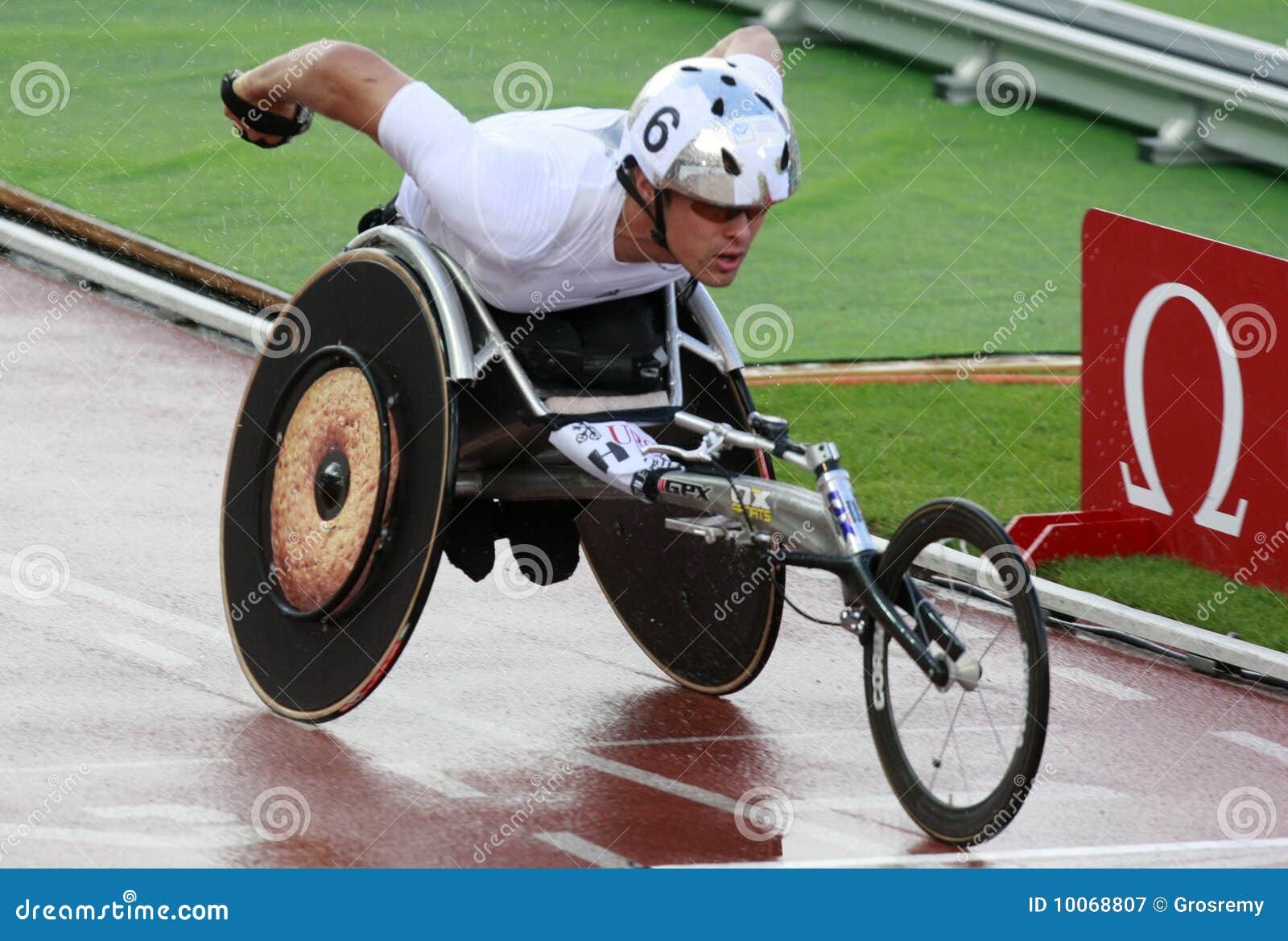 Athletissima 2009 Hug editorial photography. Image of meeting - 10068807